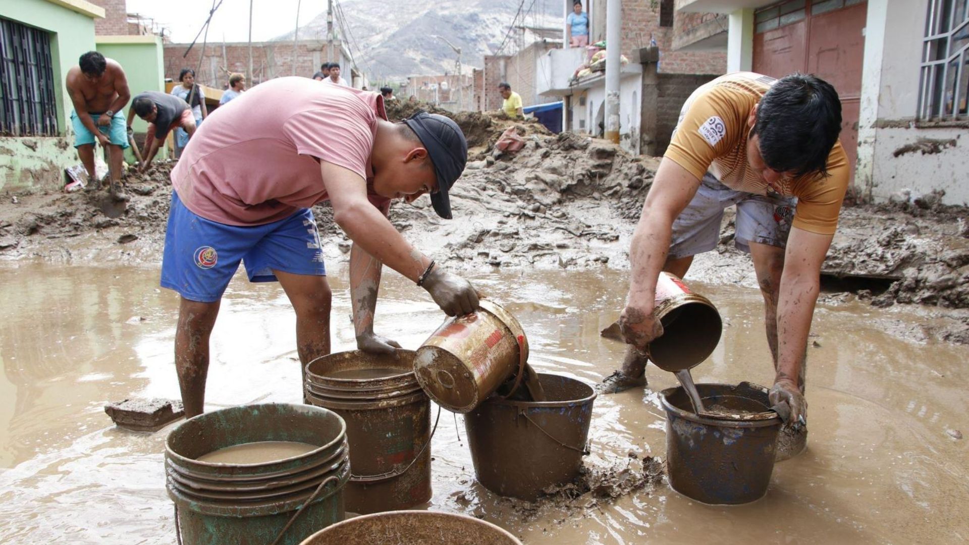 Ciclón Yaku Deja Más De 8 000 Damnificados Tras Su Paso Por La Costa