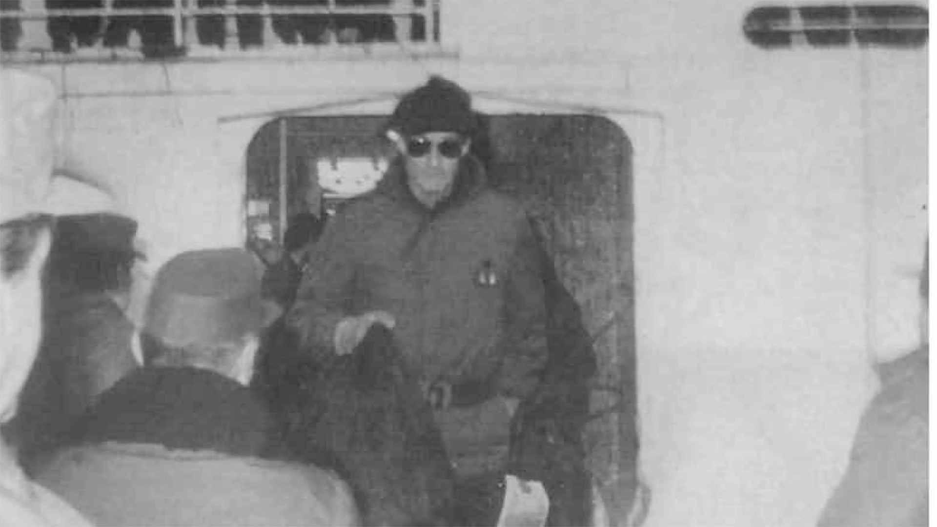 El Día Que El General Balza Pasó Su Cumpleaños Bajo Una Lluvia De Fuego En Malvinas Y Salvó Su