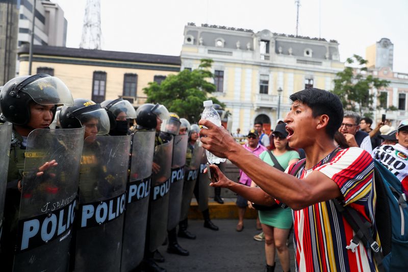 Más De 960 Investigados Por Protestas En Diferentes Regiones Del País