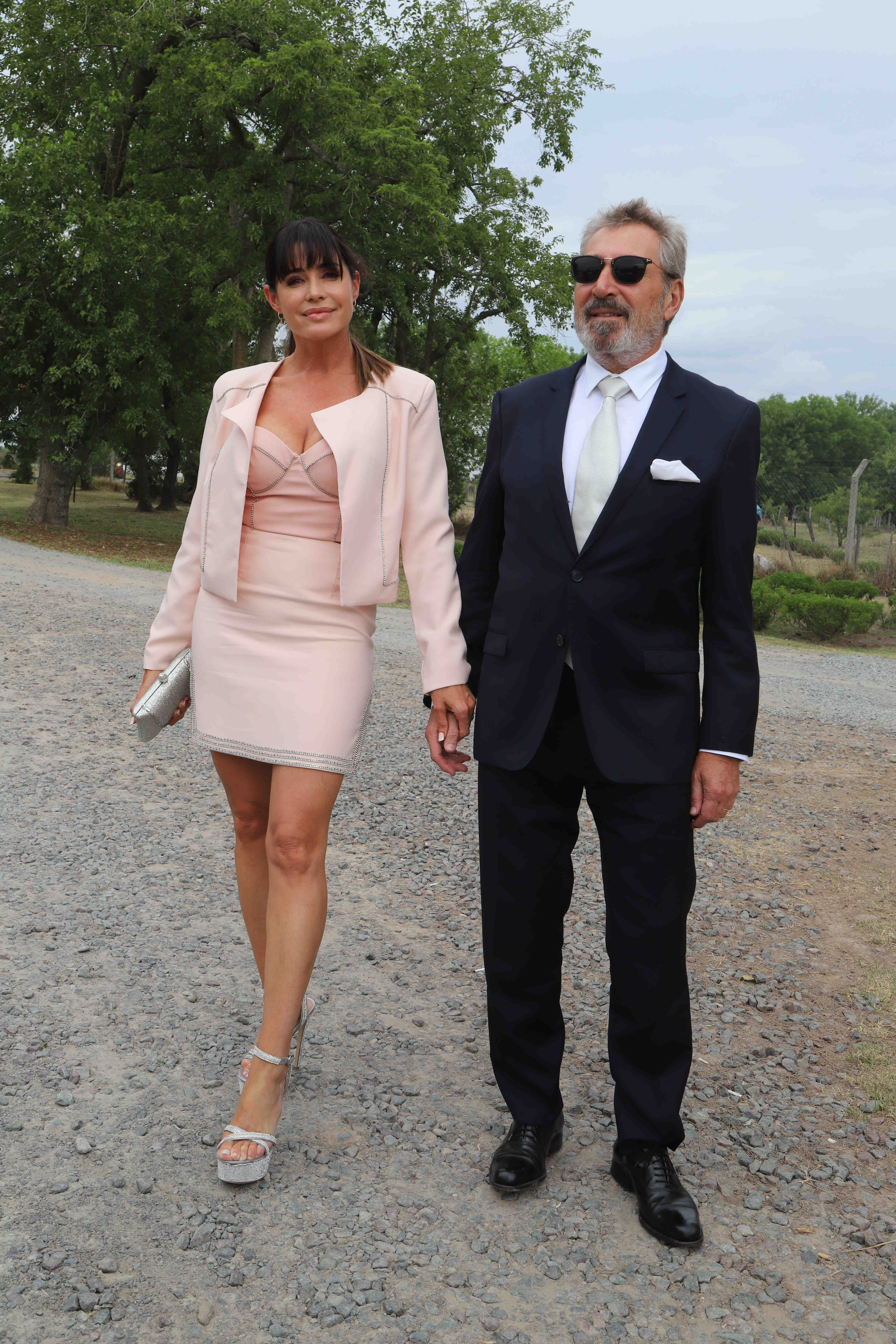 La Boda De Alejandro Fantino Y Coni Mosqueira Invitados Looks Y La 8774