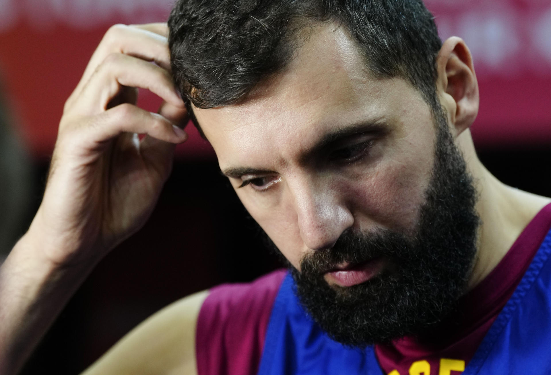 Gabinete De Crisis En El Barça De Baloncesto Bajada De Presupuesto Y La Incógnita De Mirotic Y