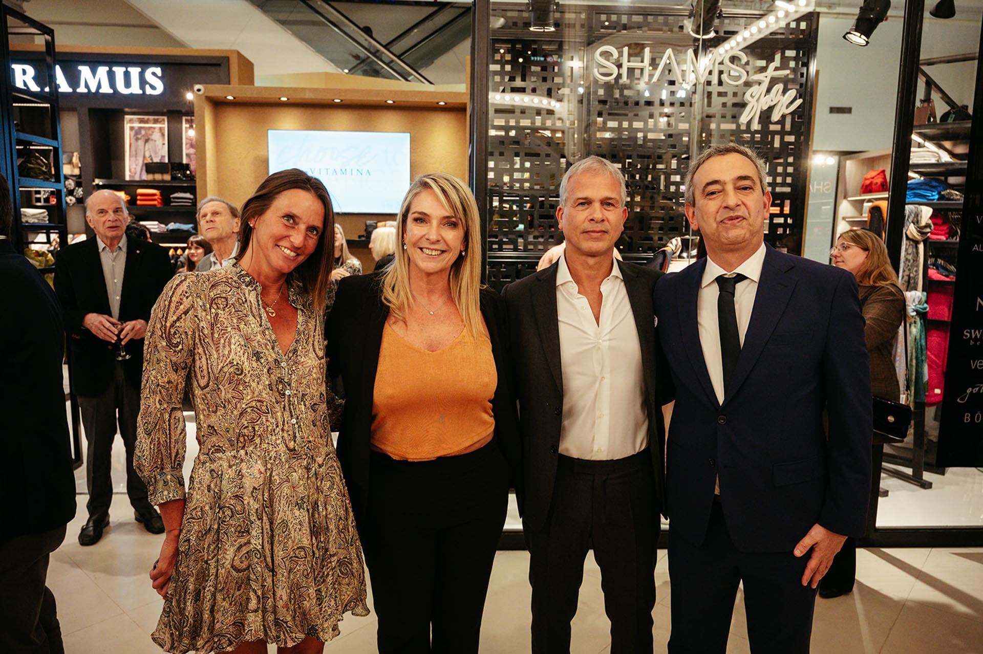 Reinauguró La Favorita En Rosario Cómo Es El Shopping Que Reemplaza Al