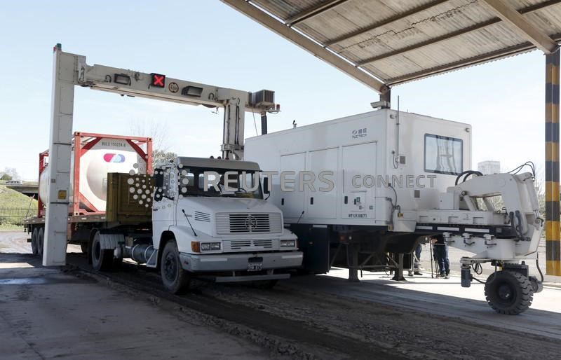 Transportadores Argentinos De Granos Convocan A Huelga Desde Próxima