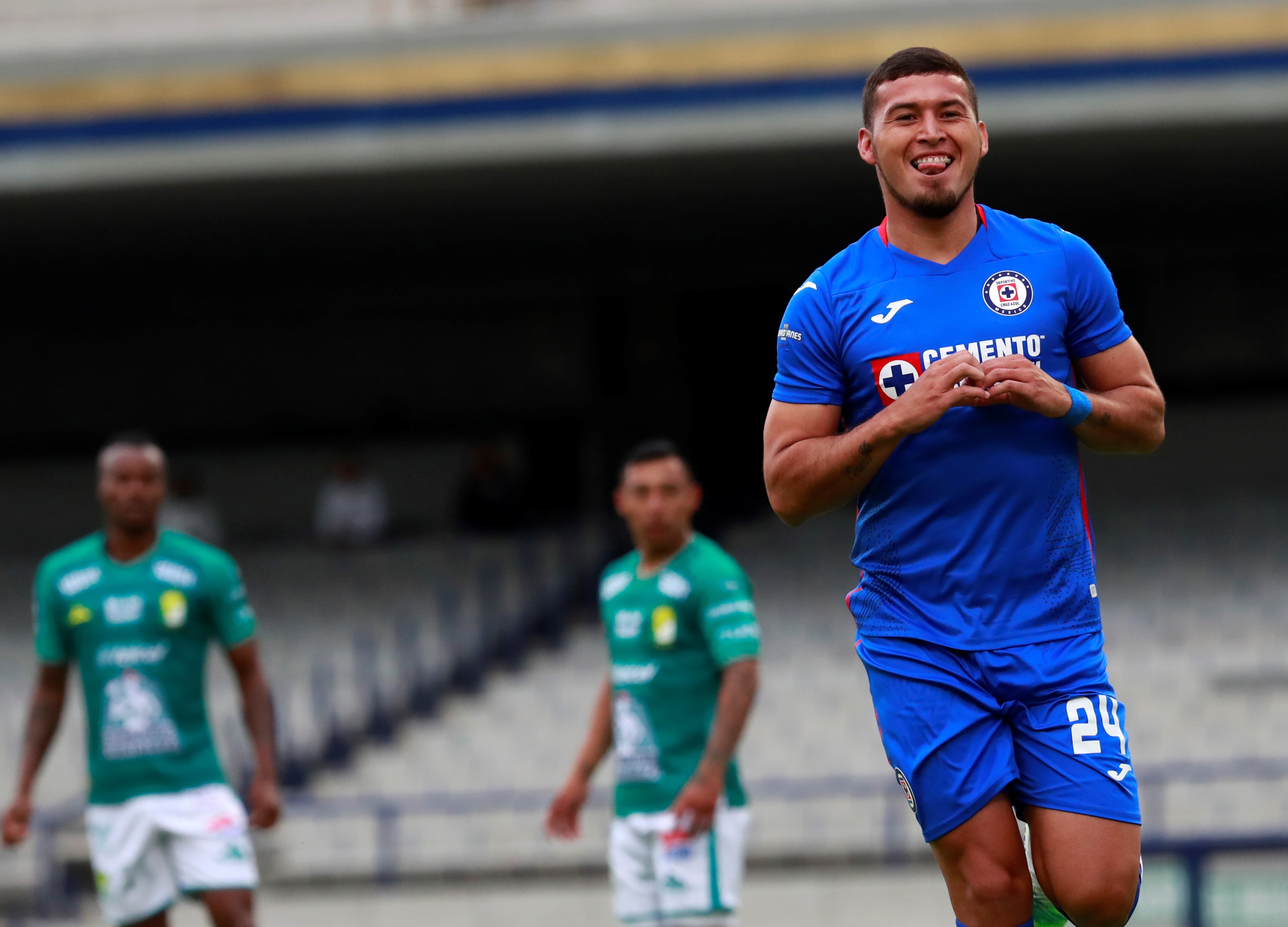 El Paraguayo Escobar Acepta Que Cruz Azul Debe Mejorar La Marca Y La