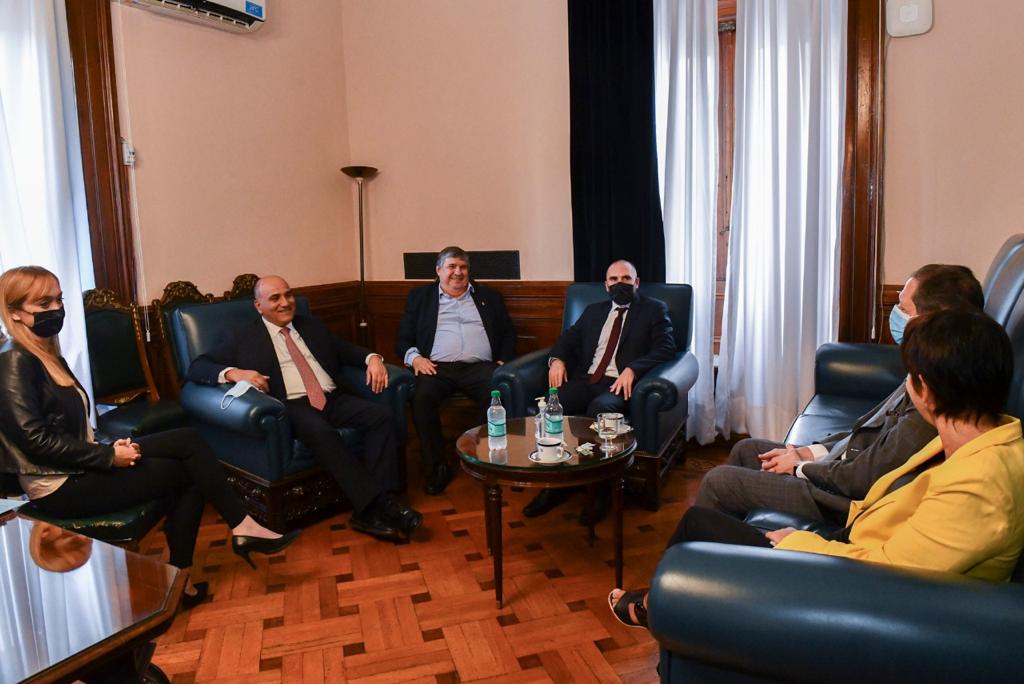 Guzmán Defendió El Acuerdo Con El Fmi En El Senado Y Advirtió Que No