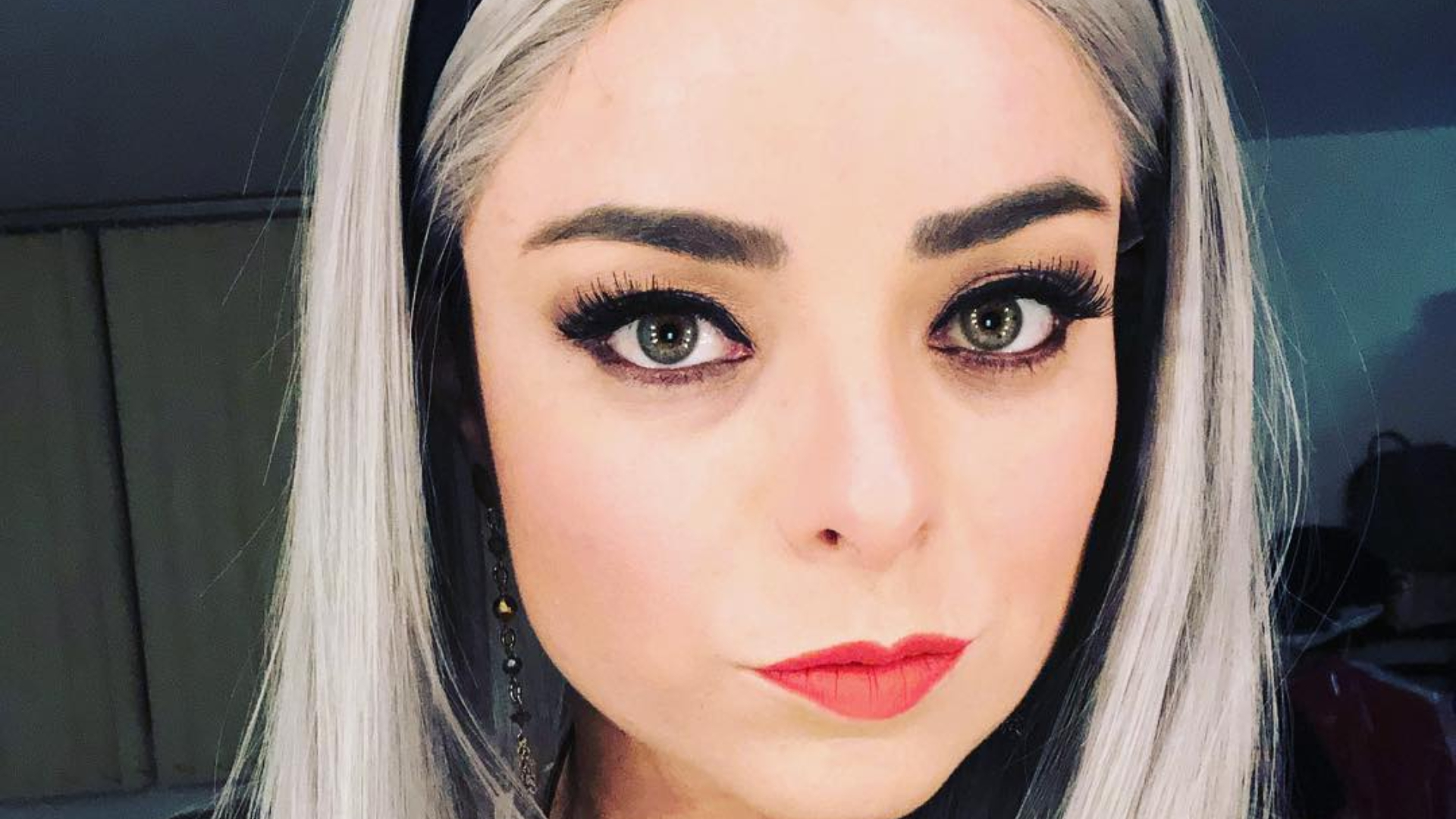 Violeta Isfel Sorprendió Con Nueva Foto Erótica Donde Posa Con Sus
