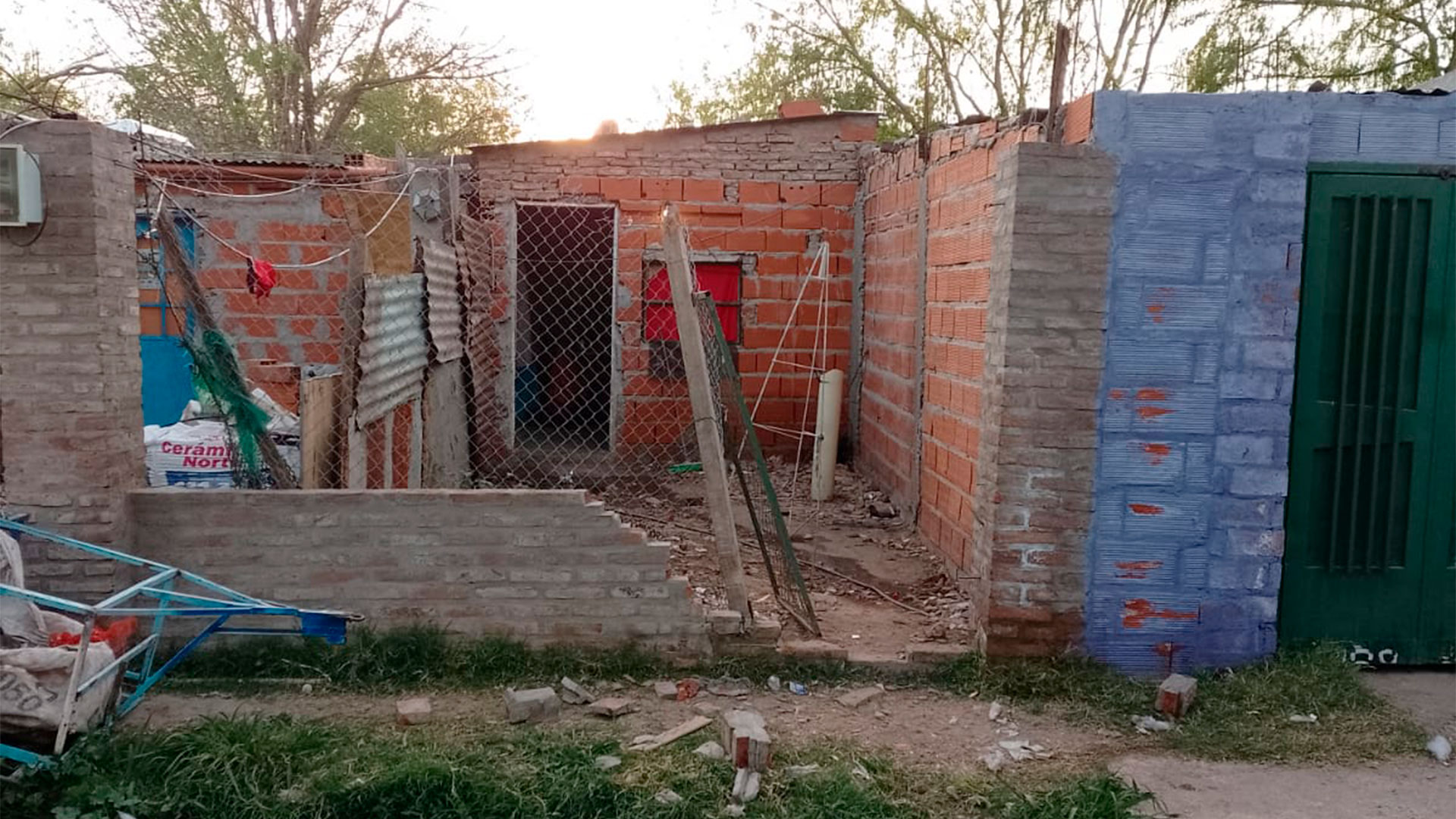 Doble Femicidio En Rosario Asesinaron A Balazos A Dos Mujeres Frente A