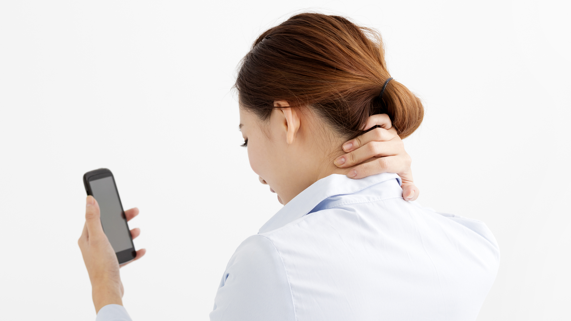 Síndrome Del Text Neck” Cuáles Son Los 3 Consejos Para Tener En Cuenta Si Hay Dolor Por Usar