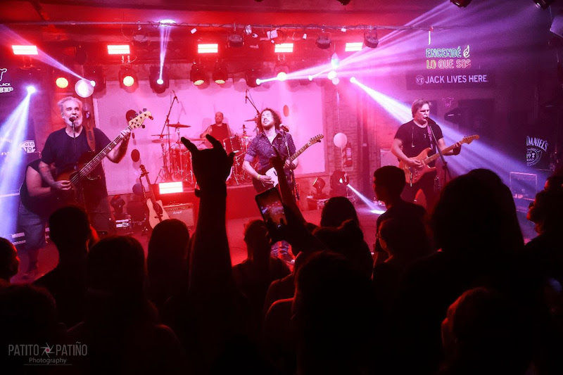 Diario HOY | Liam Gallagher dedica a Paraguay "Live Forever"