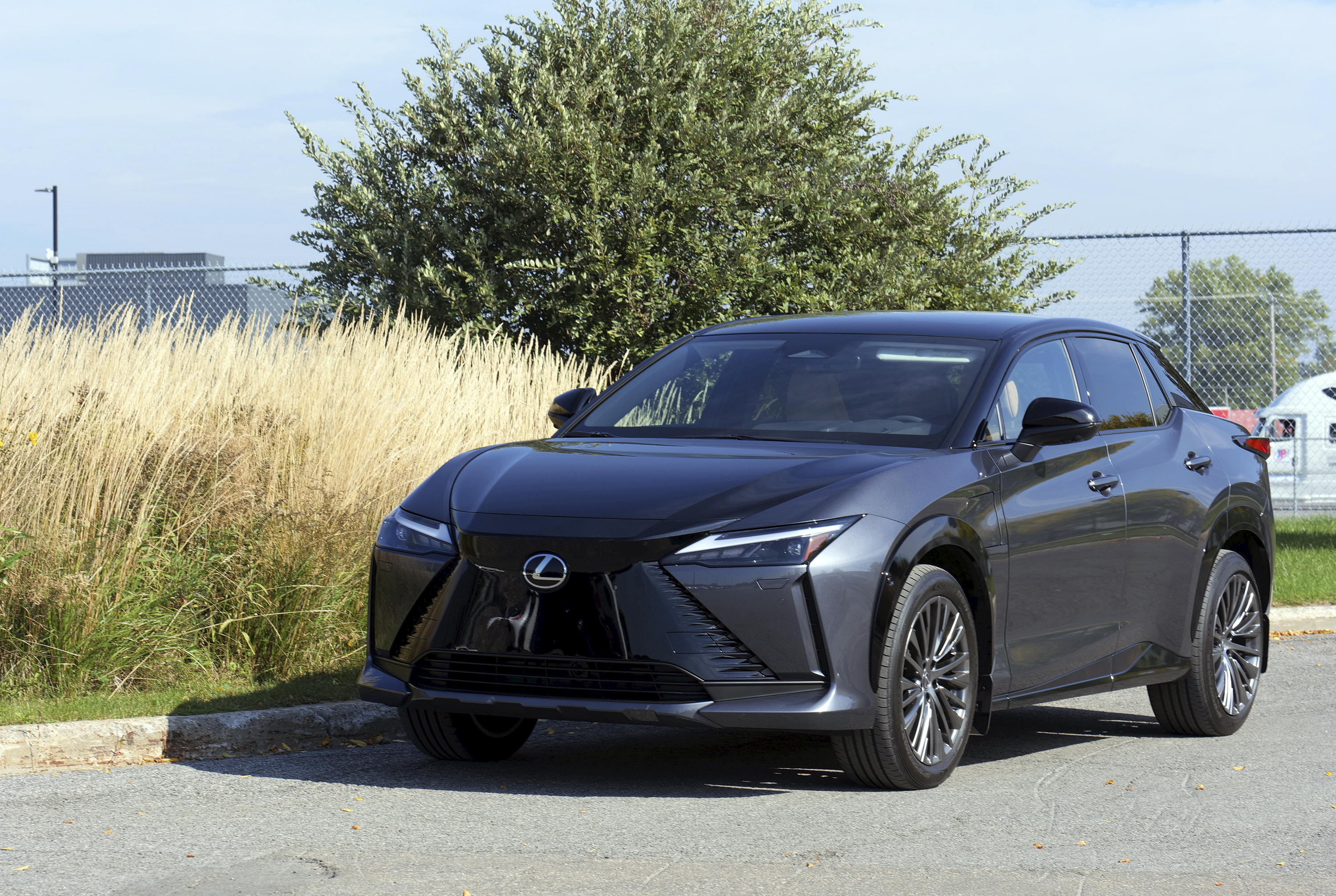 KILOWATT-HEURE | Tests de recharge avec un Lexus RZ 450e