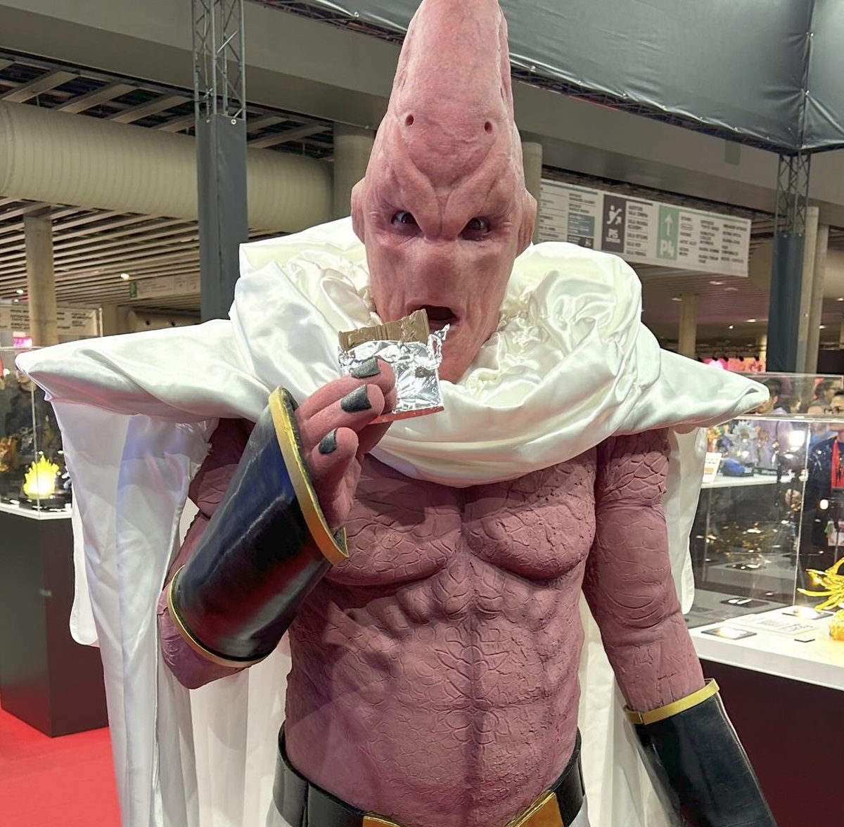 Majin Buu Realista GOKU SS3 VS MAJIN BUU