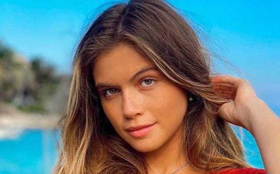 Isidora Vives Familia