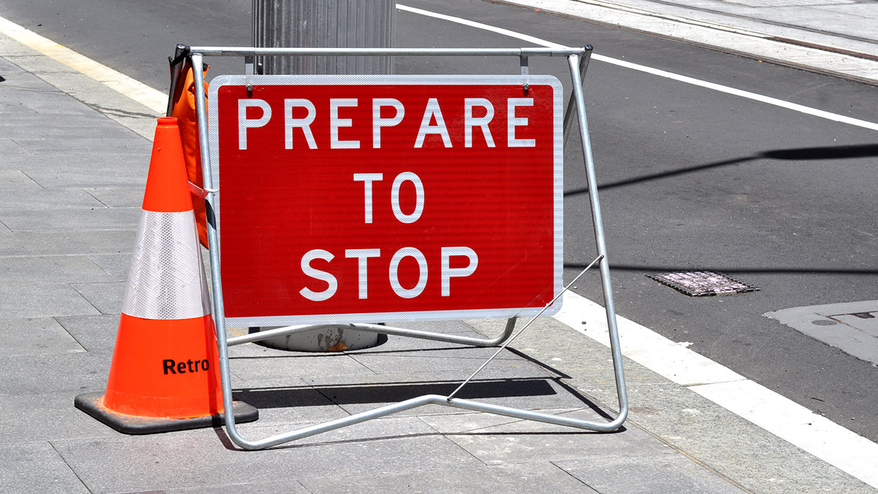 Warning signs: How to spot an investment scam