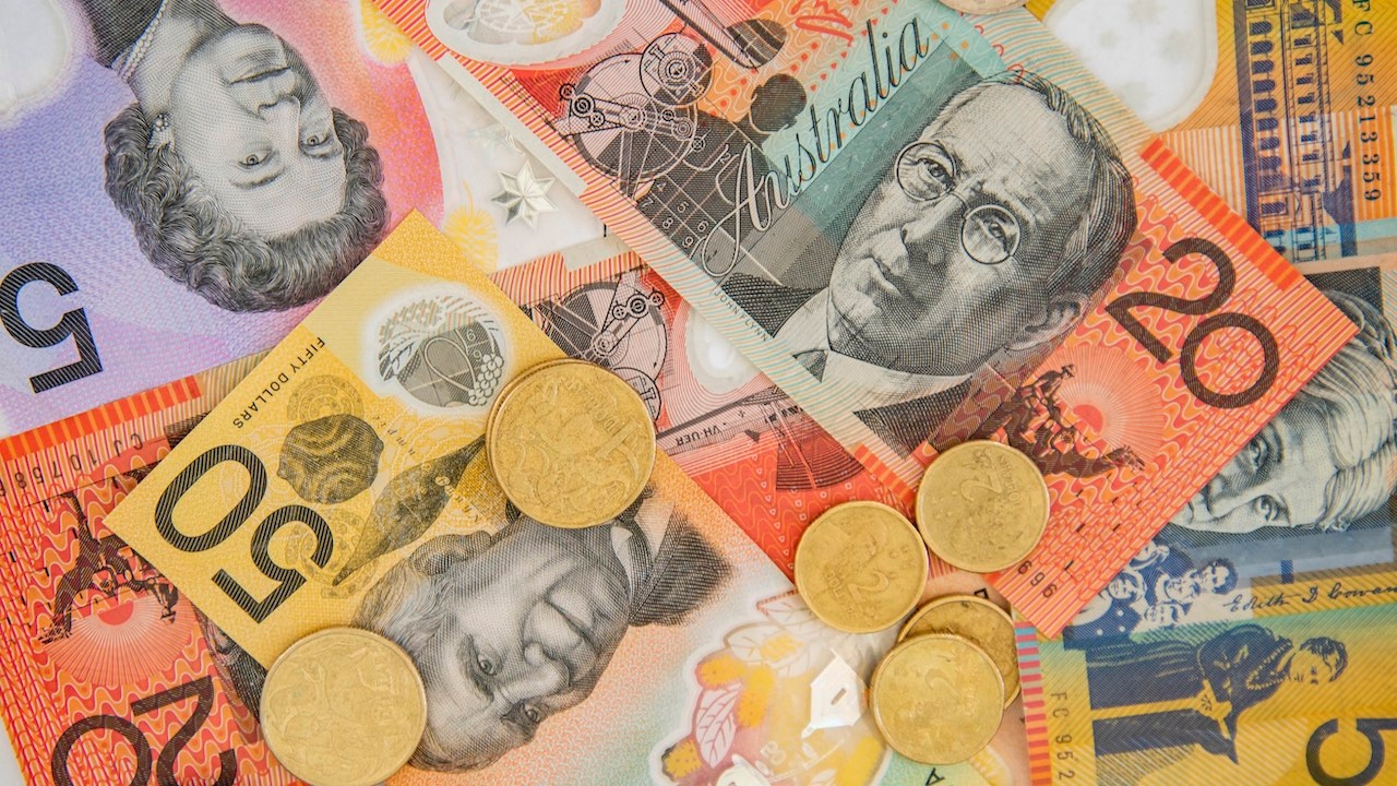 Hedging against currency risk