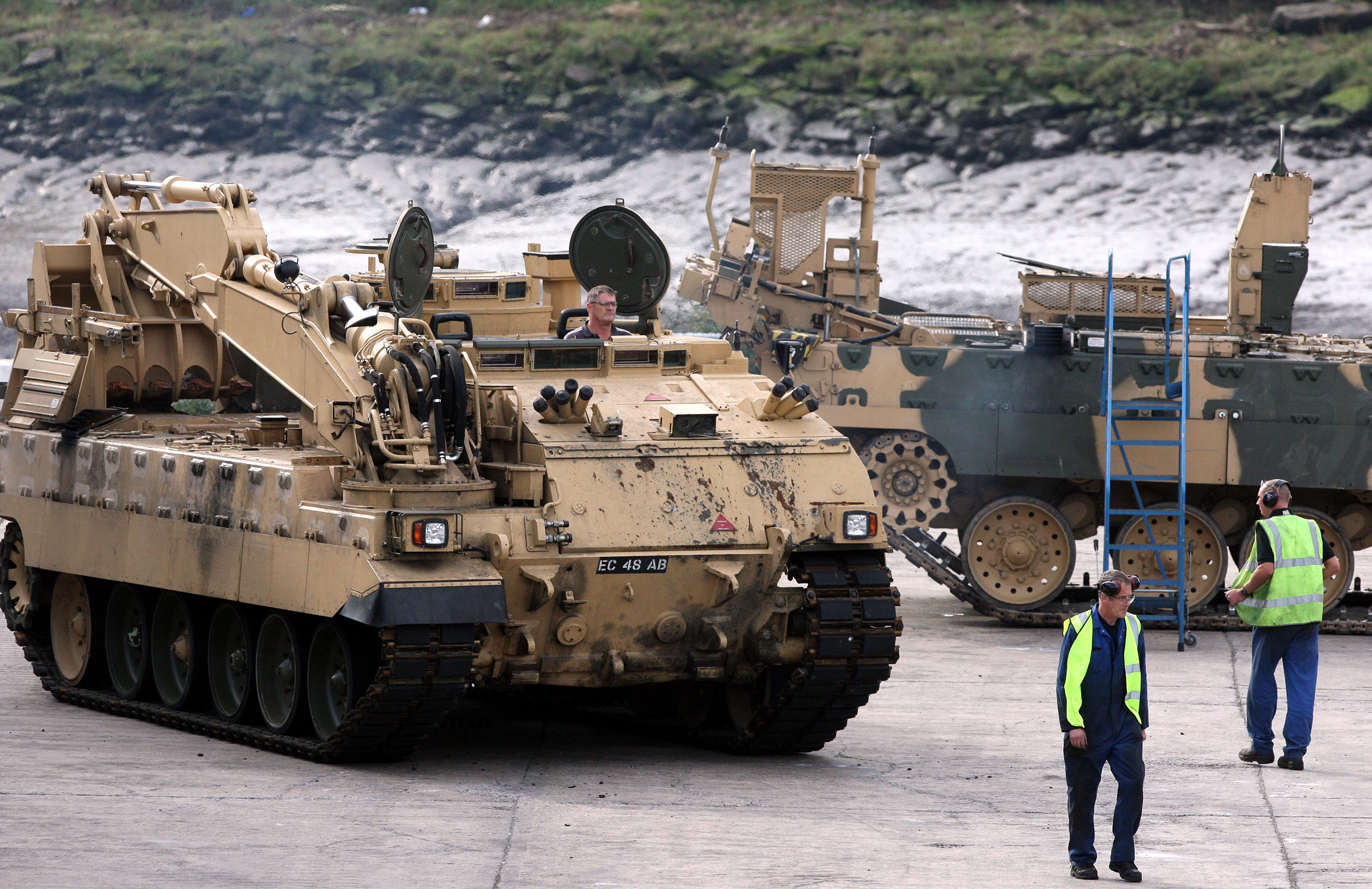 These Three Arms Stocks Underpin US Support For Israel | Morningstar UK