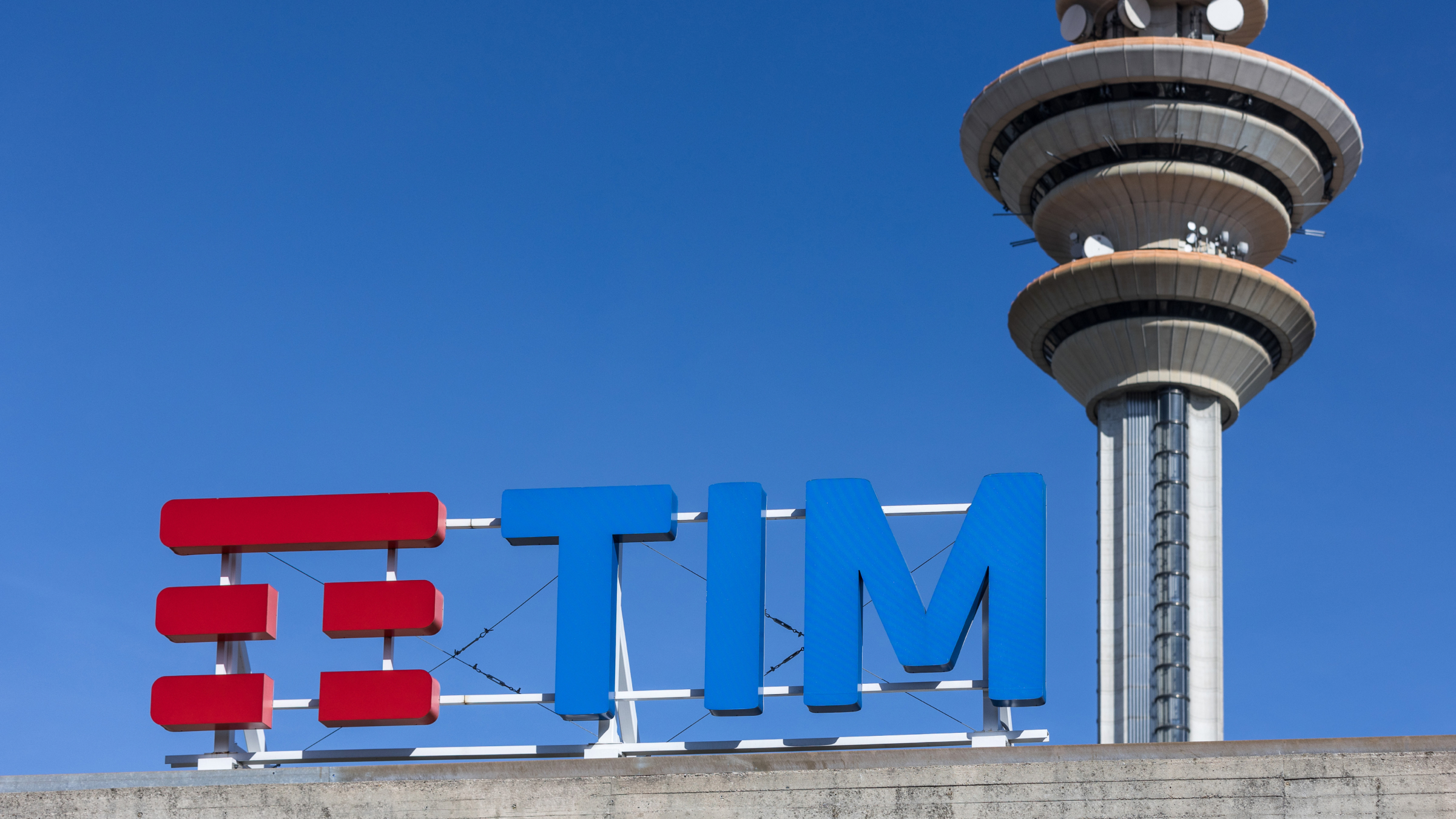Quanto vale la nuova Telecom Italia dopo la conversione delle azioni di ...