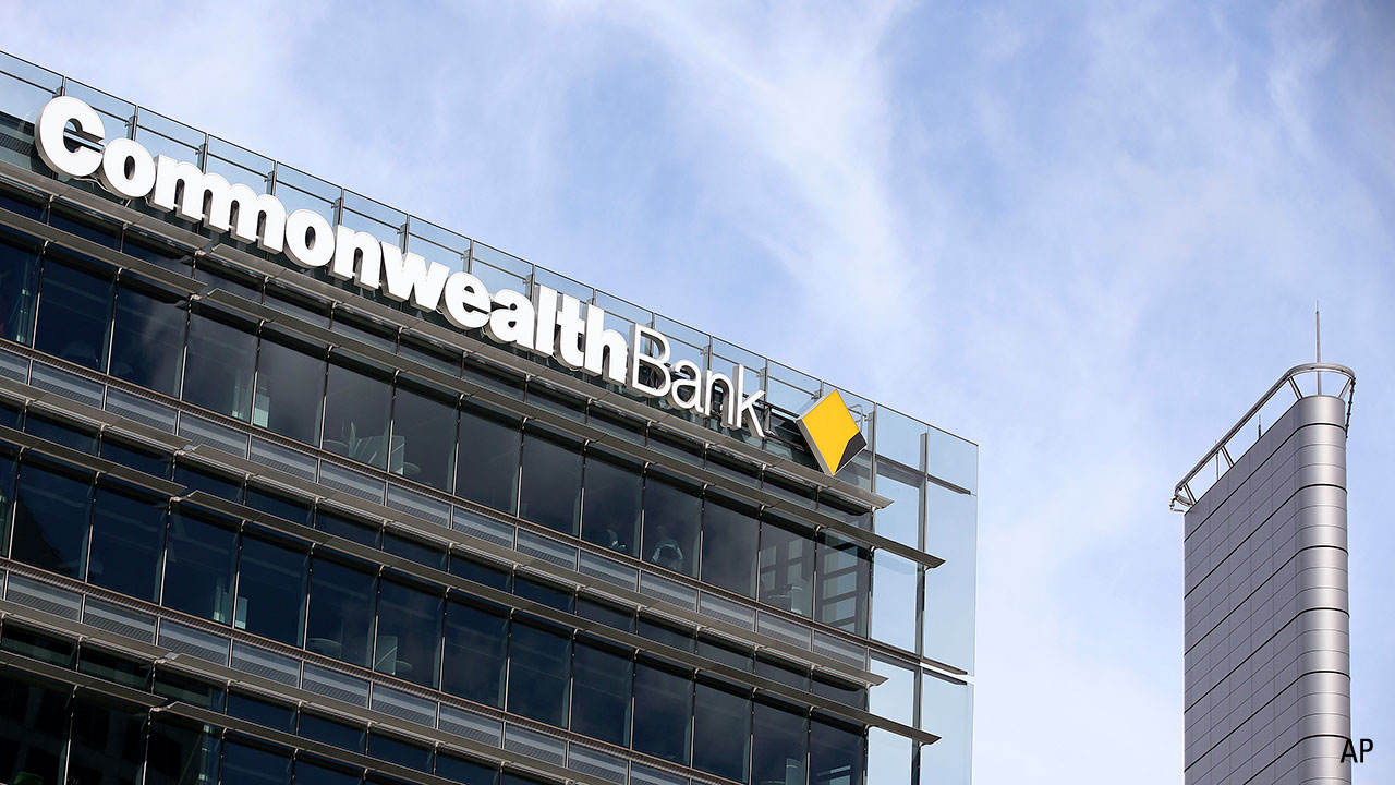 Five charts on Australian banks