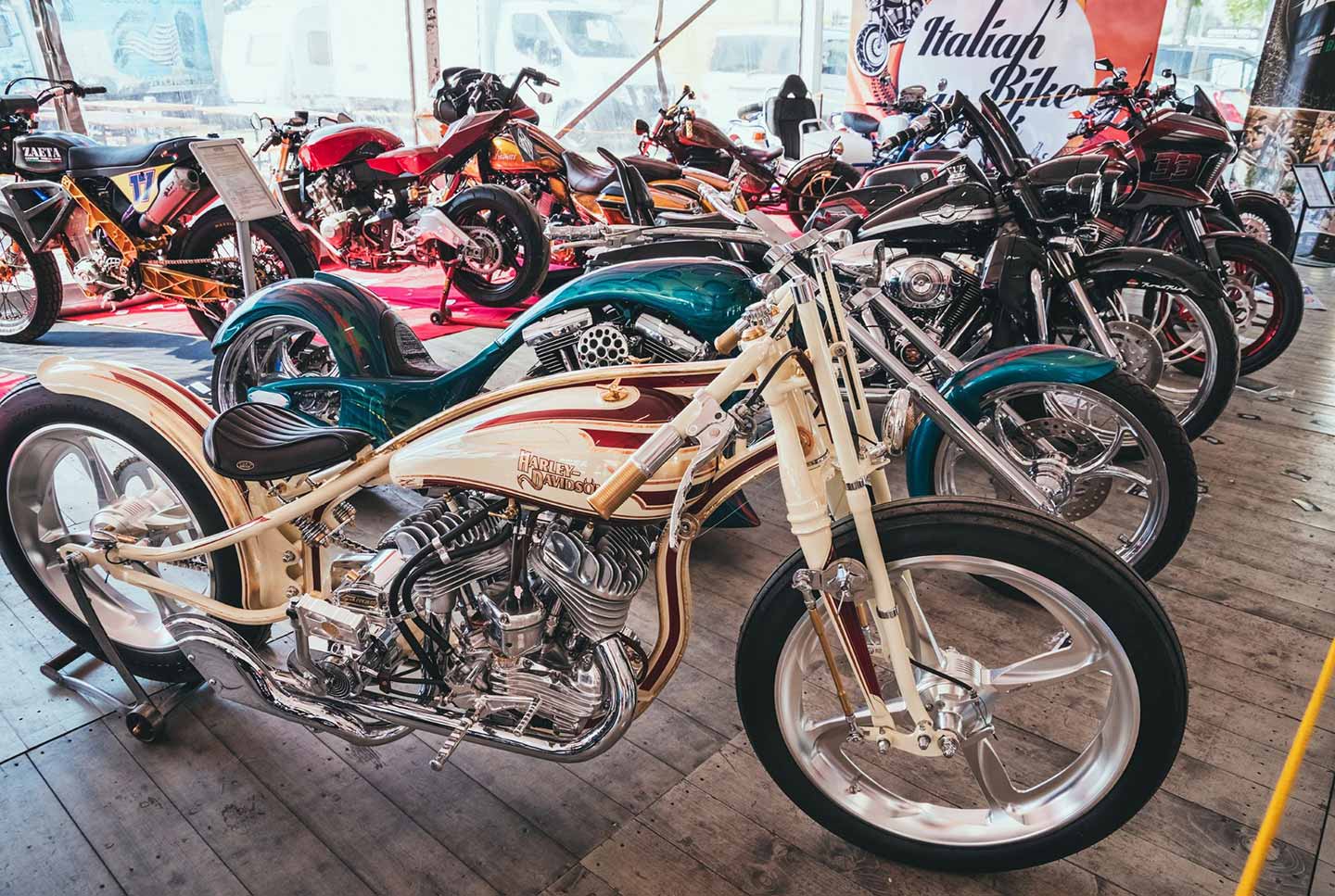 Harley Davidson Chopper Biker