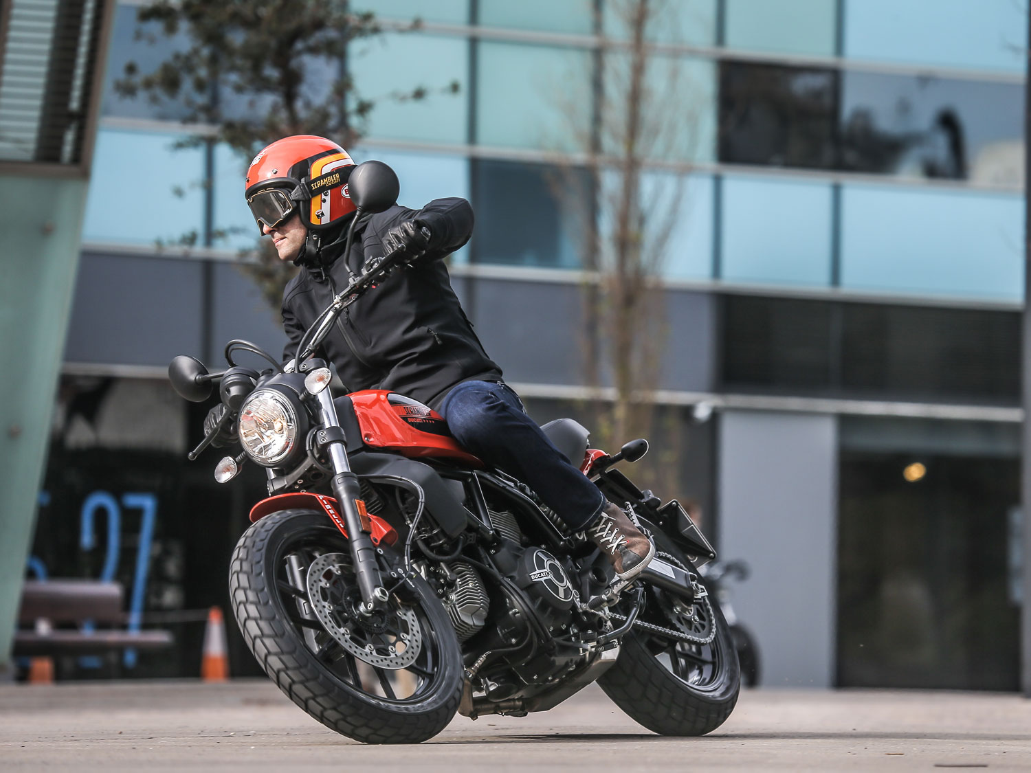 Best Standard Motorcycles To Commute On Photo Gallery | Motorcyclist