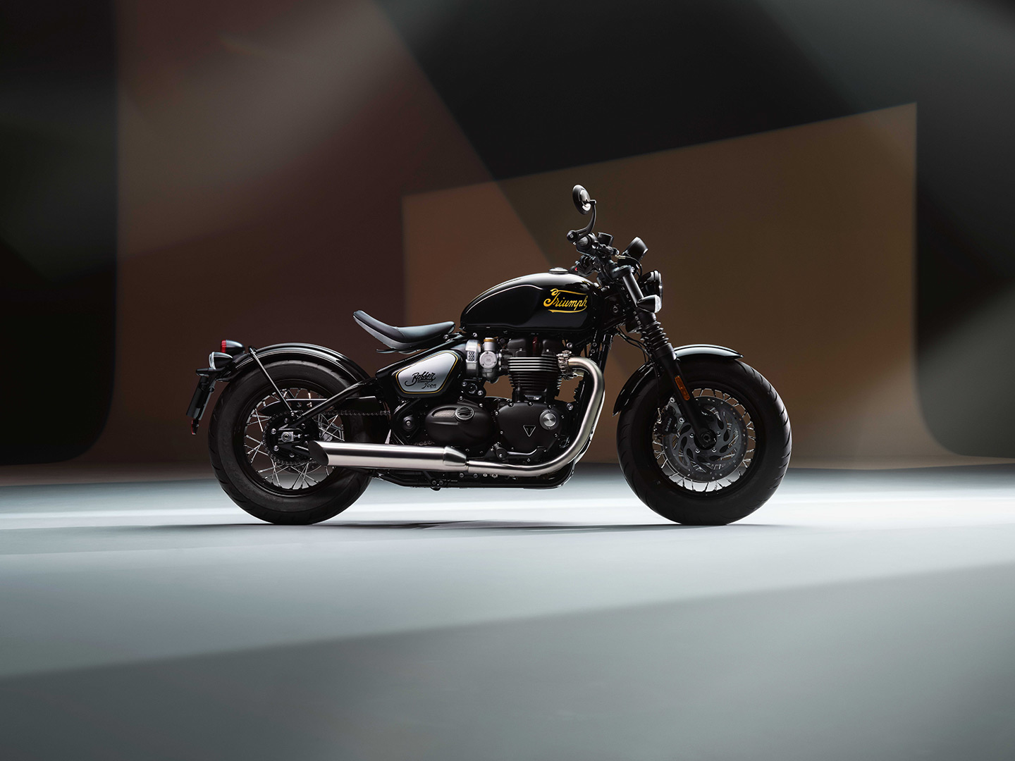Triumf Bobber Oif 2025 Triumph Bonneville Bobber Jet Black/Ash Gray