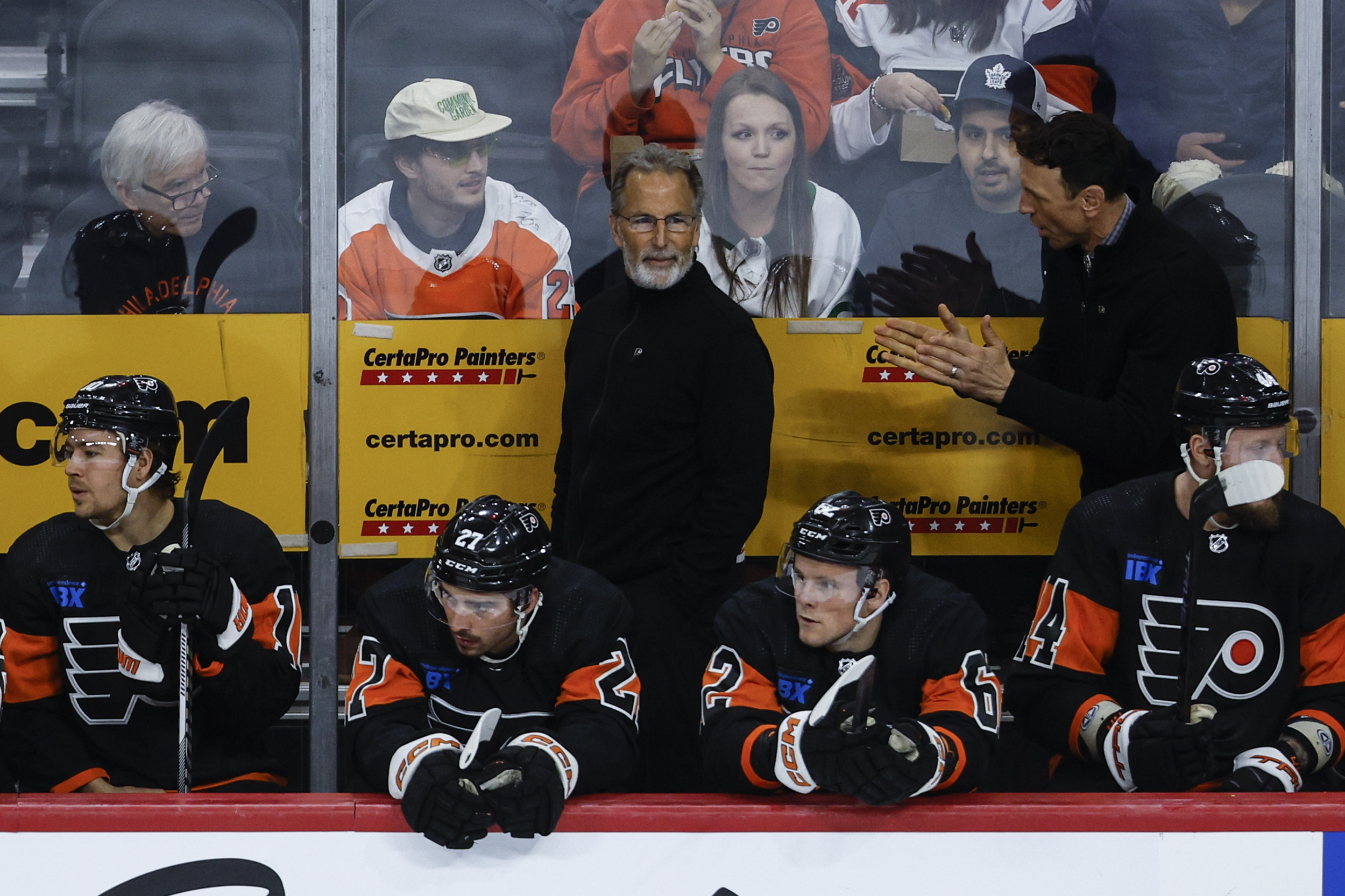 Flyers captain Sean Couturier likely to be a healthy scratch again