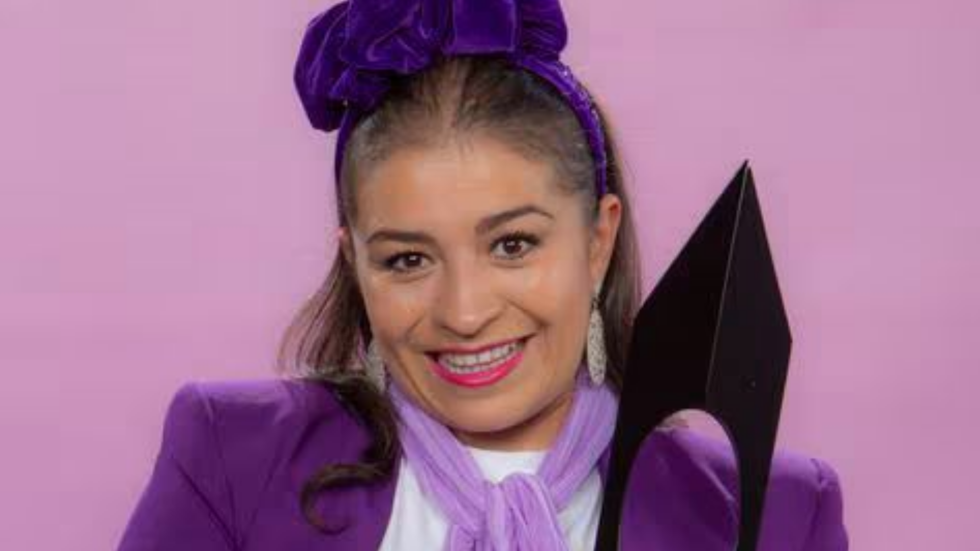 Nadia Fernandes's Instagram, Twitter & Facebook on IDCrawl