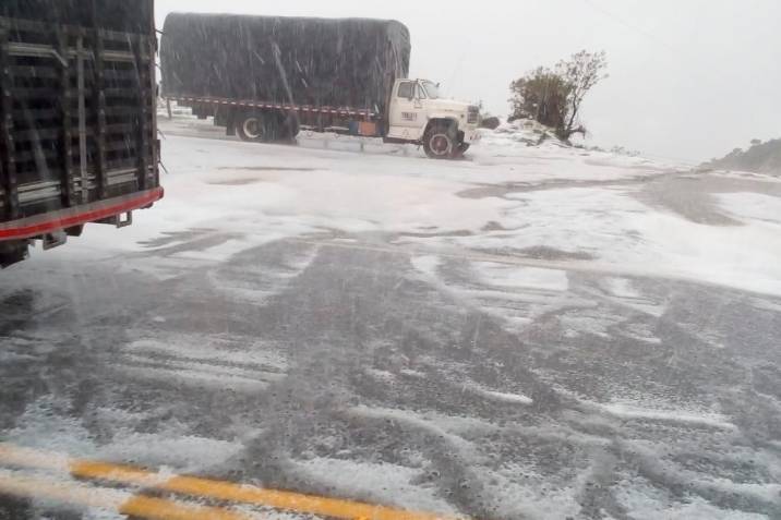 En imágenes: la impresionante granizada en Berlín, Santander - Semana