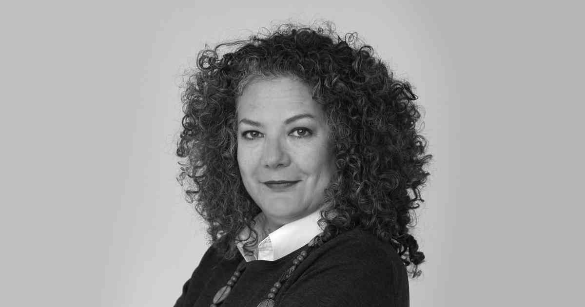 El señor de las palomas, columna de Ana María Ruiz