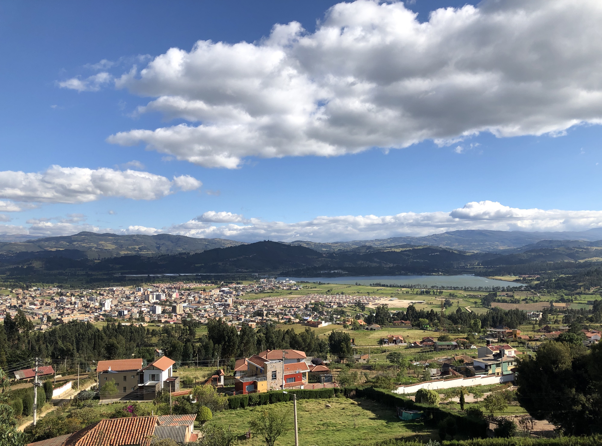 Este es el pueblo más antiguo de Boyacá, tiene playa y otros atractivos ...