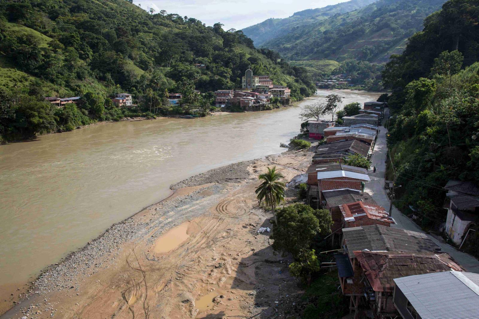 Sequías y alteraciones a ríos, las amenazas al agua en Colombia - Semana