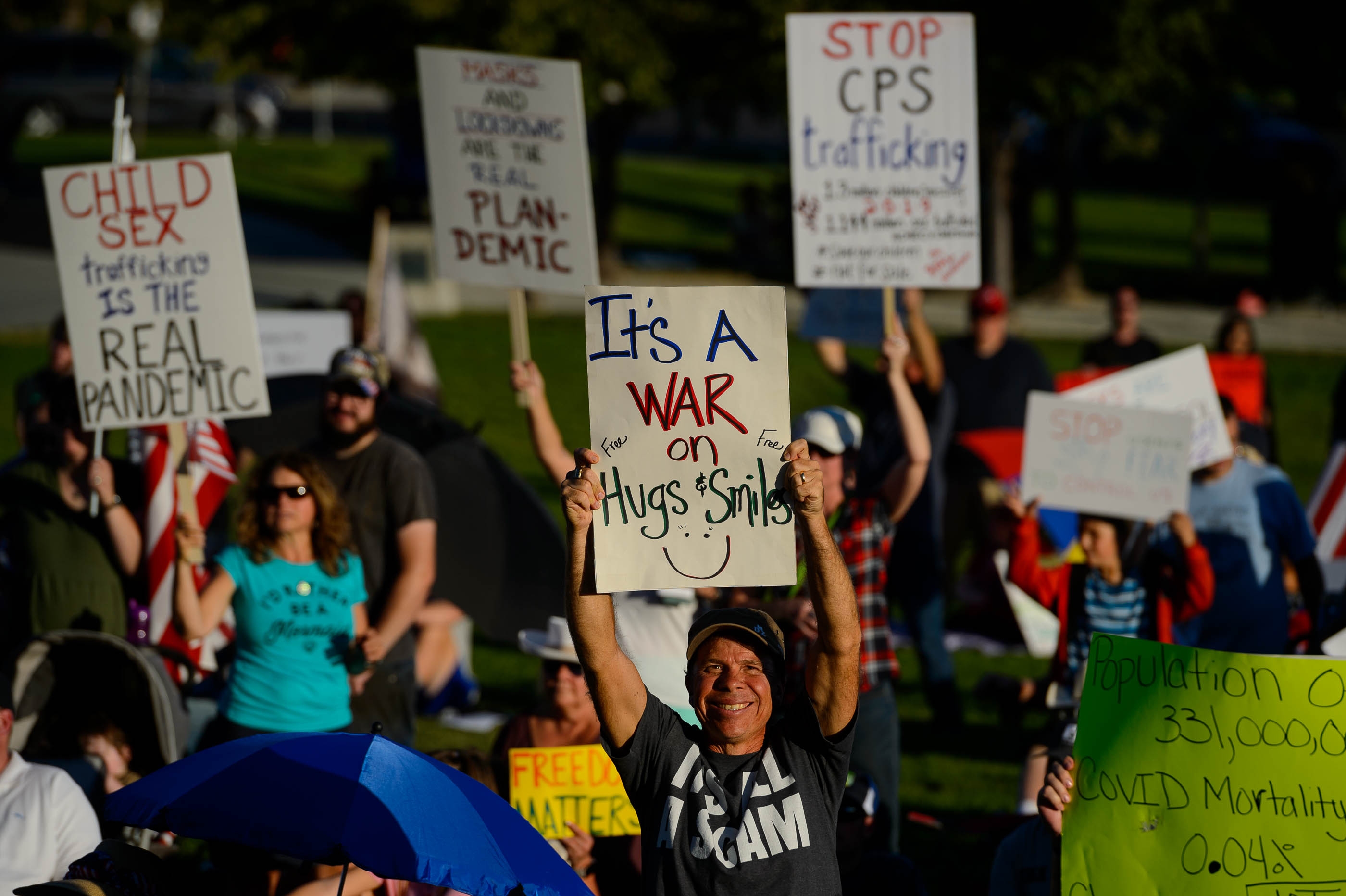 Hundreds protest Utah governor’s order requiring children to wear masks ...