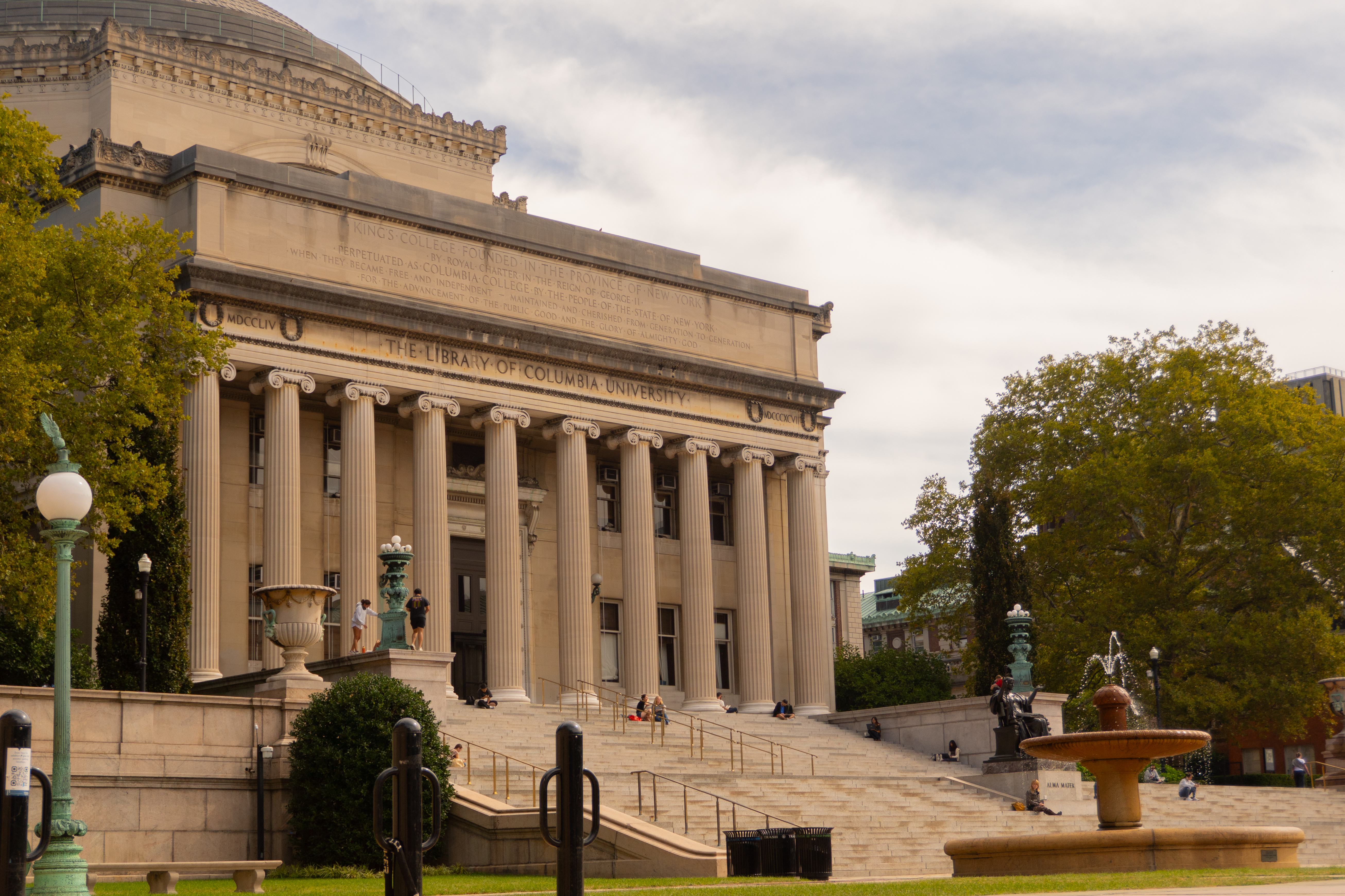 Shipman appoints three professors as senior advisors