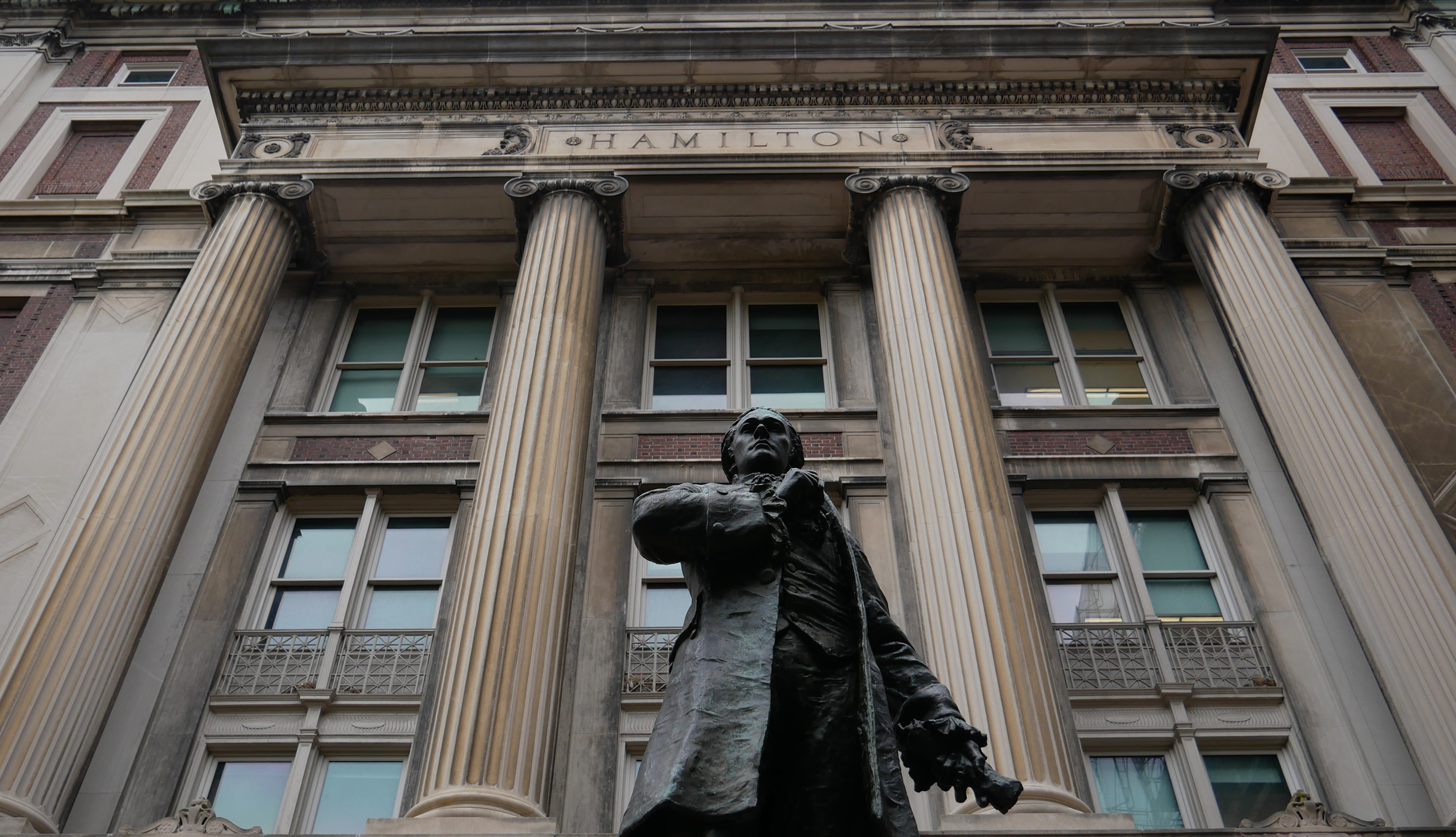 Faculty insert AAUP academic freedom statement into class syllabi