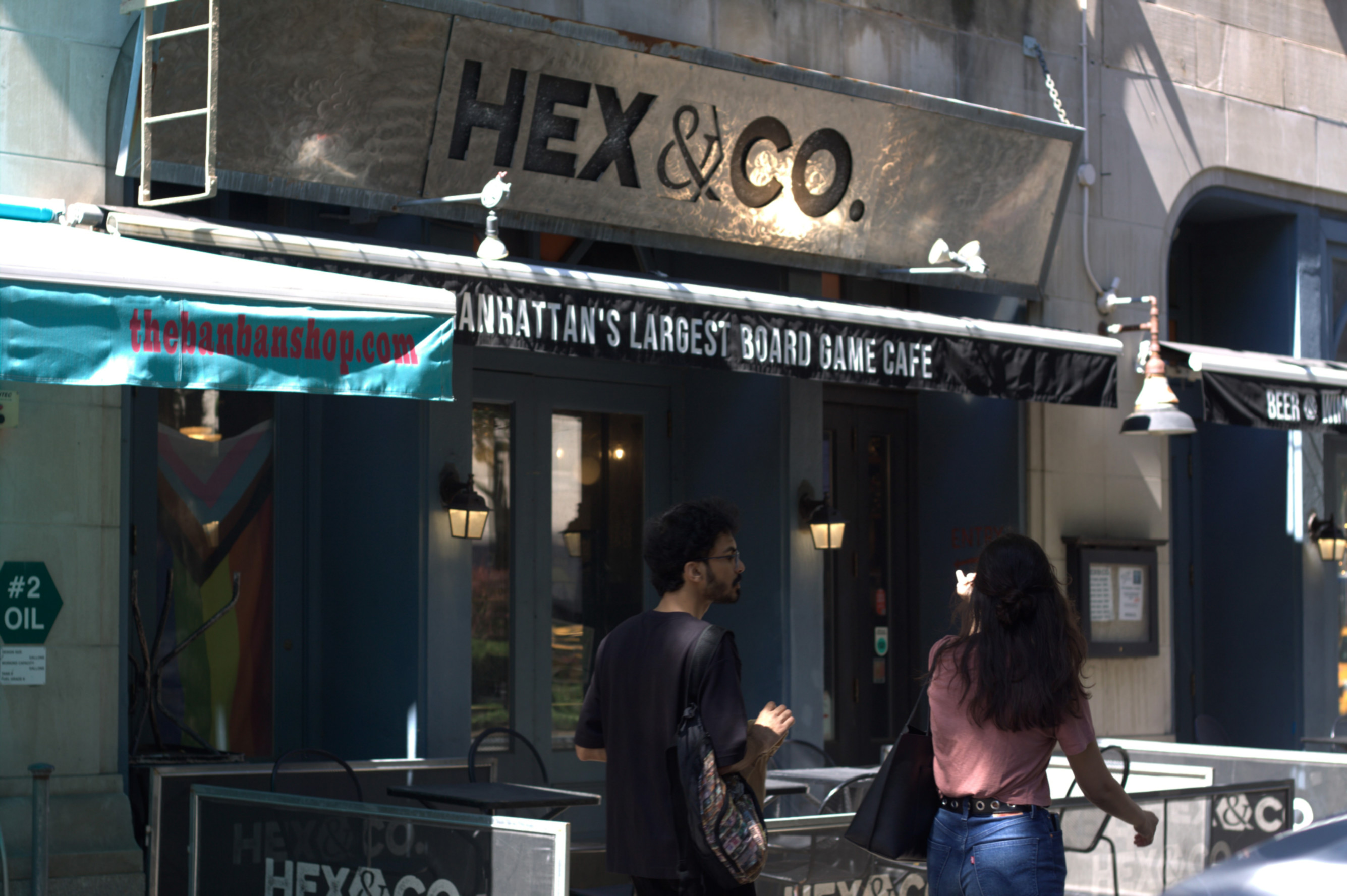 Hex & Co. workers demand union contract