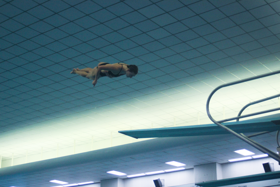 Women’s swimming and diving dominate Dartmouth in final meet of ...