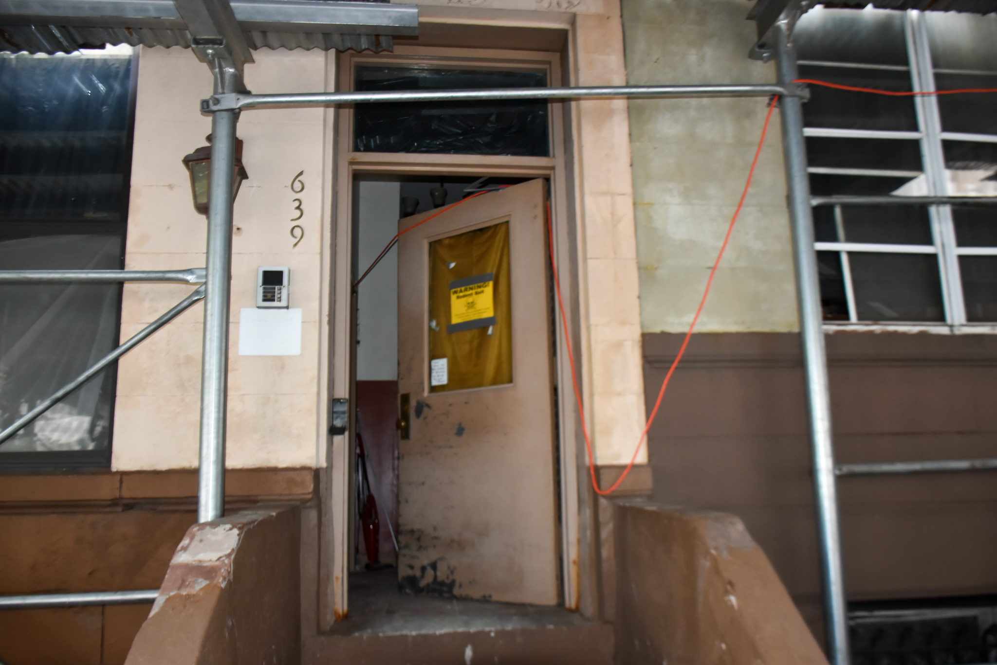 Developer begins demolishing historic West 142nd Street houses without ...