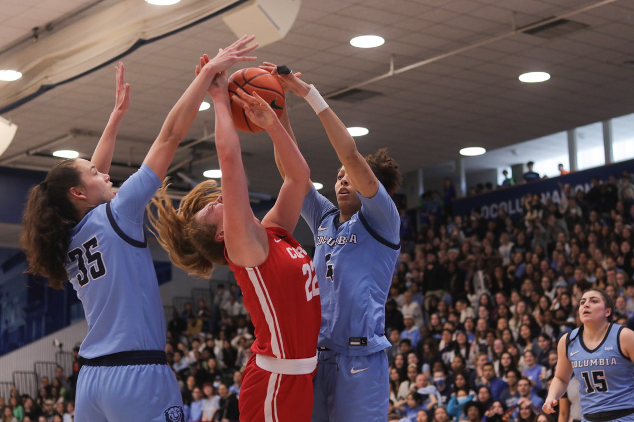 In Focus: Women’s Basketball makes history