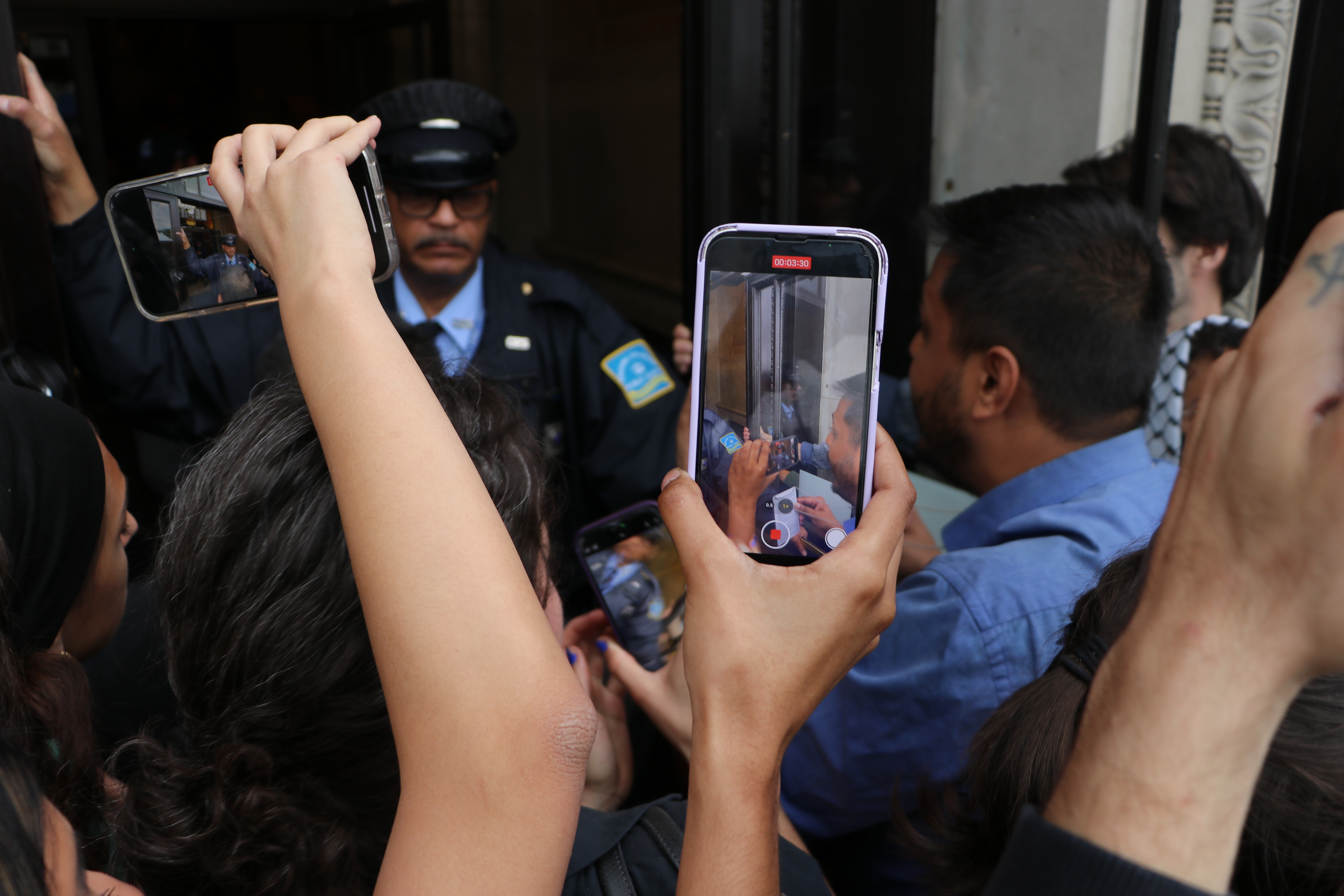 Barnard lifts interim suspensions of Spectator and WKCR reporters