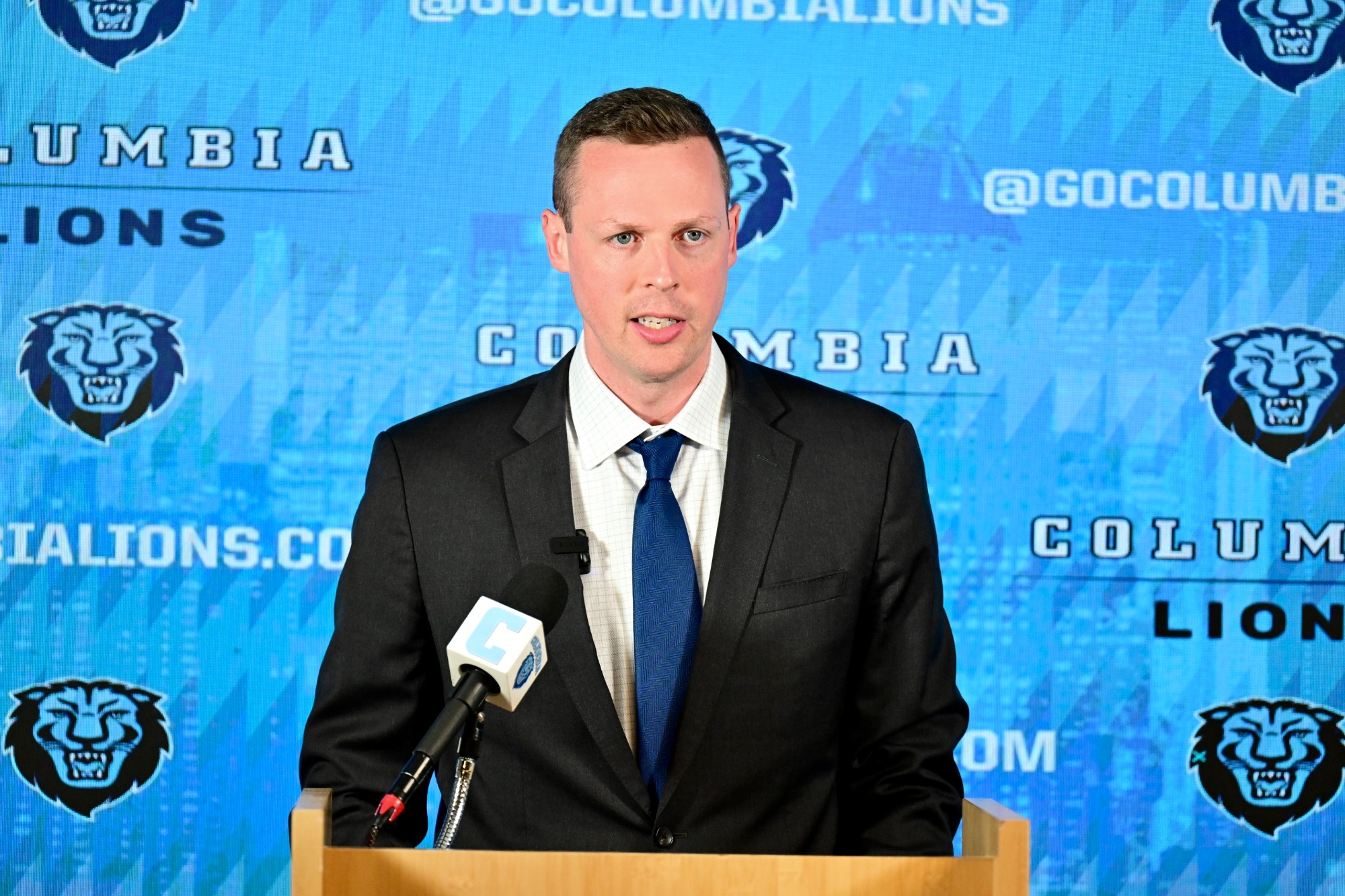 Kevin Hovde holds first press conference as men’s basketball head coach