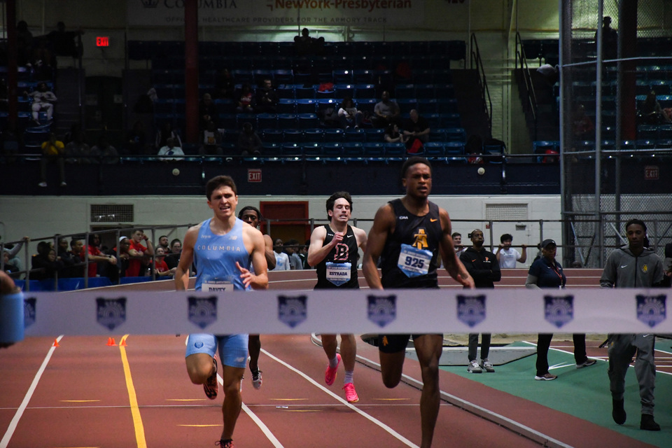 Track and field sees varied performances across three-meet weekend