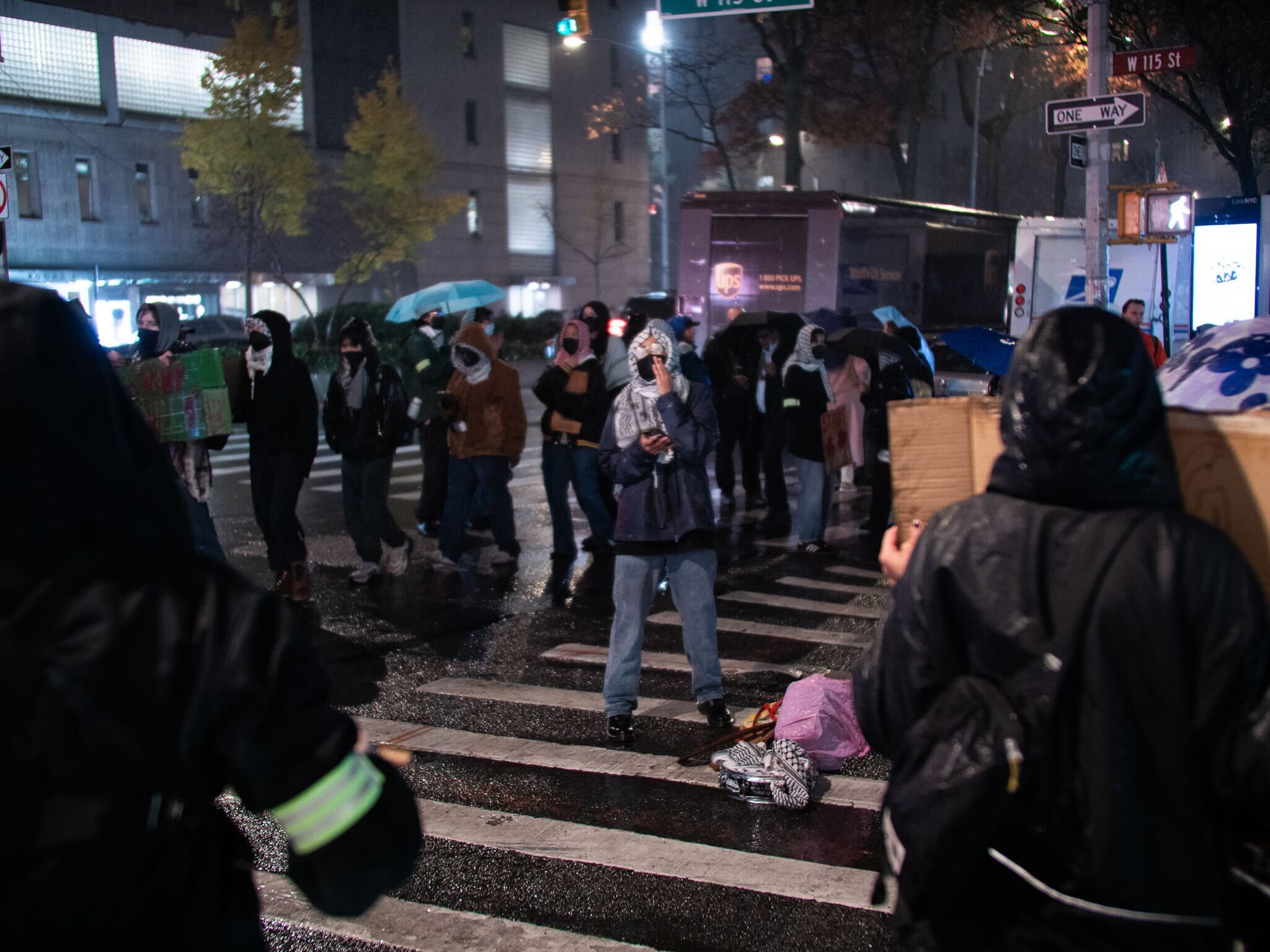 Pro-Palestinian protesters call to ‘sever all ties with Hillel’ outside ...