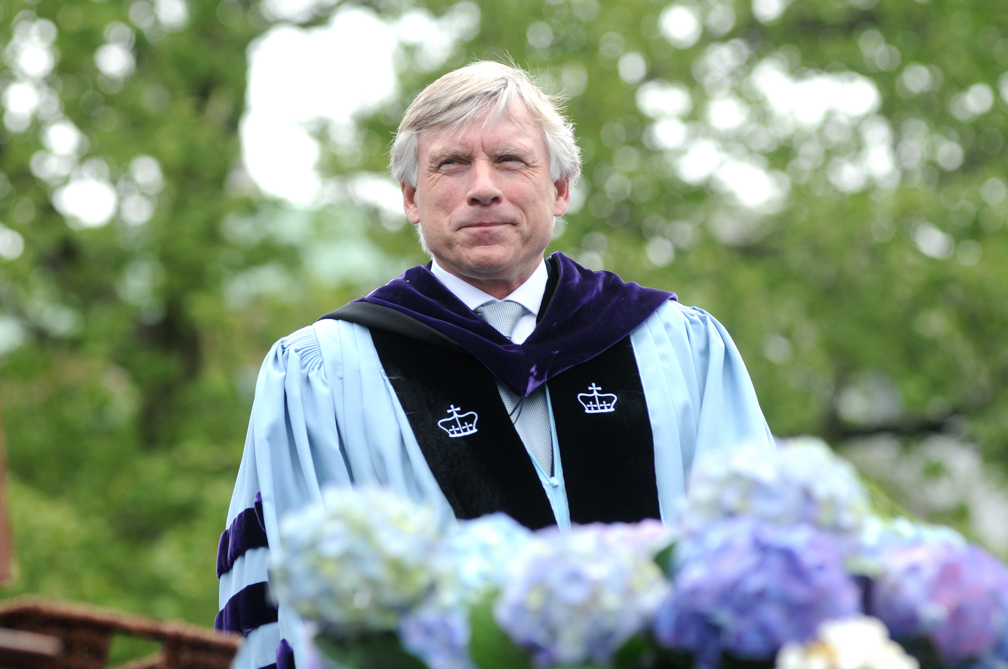 Bollinger bids farewell to presidency after 21 years at Columbia