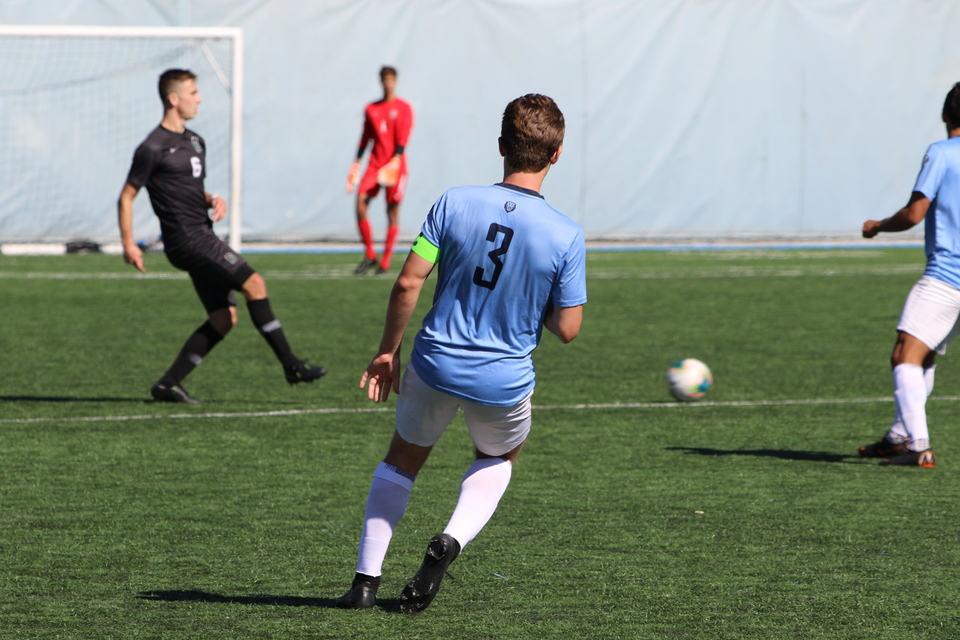 Men’s soccer loses to Brown on Senior Day
