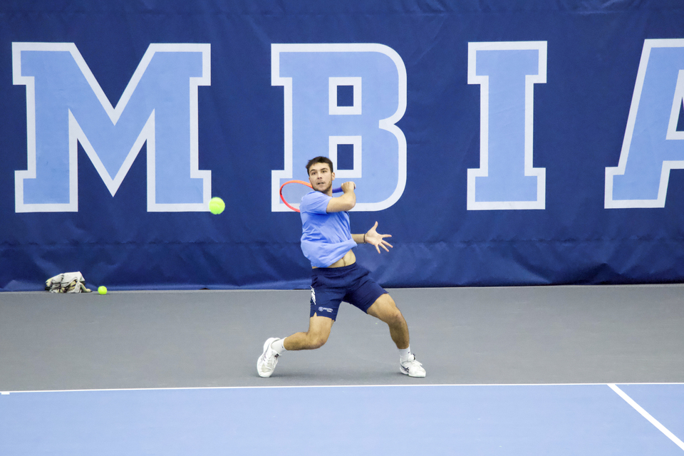 Men’s tennis sweeps Cornell in first Ivy League match