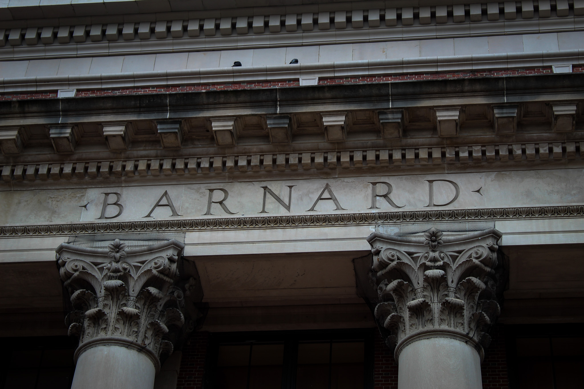 Barnard indefinitely postpones disciplinary hearings against students