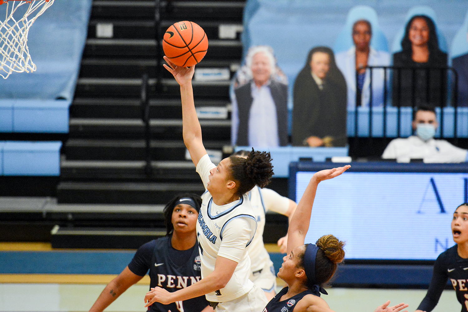 In Focus: Fake fans in the stands