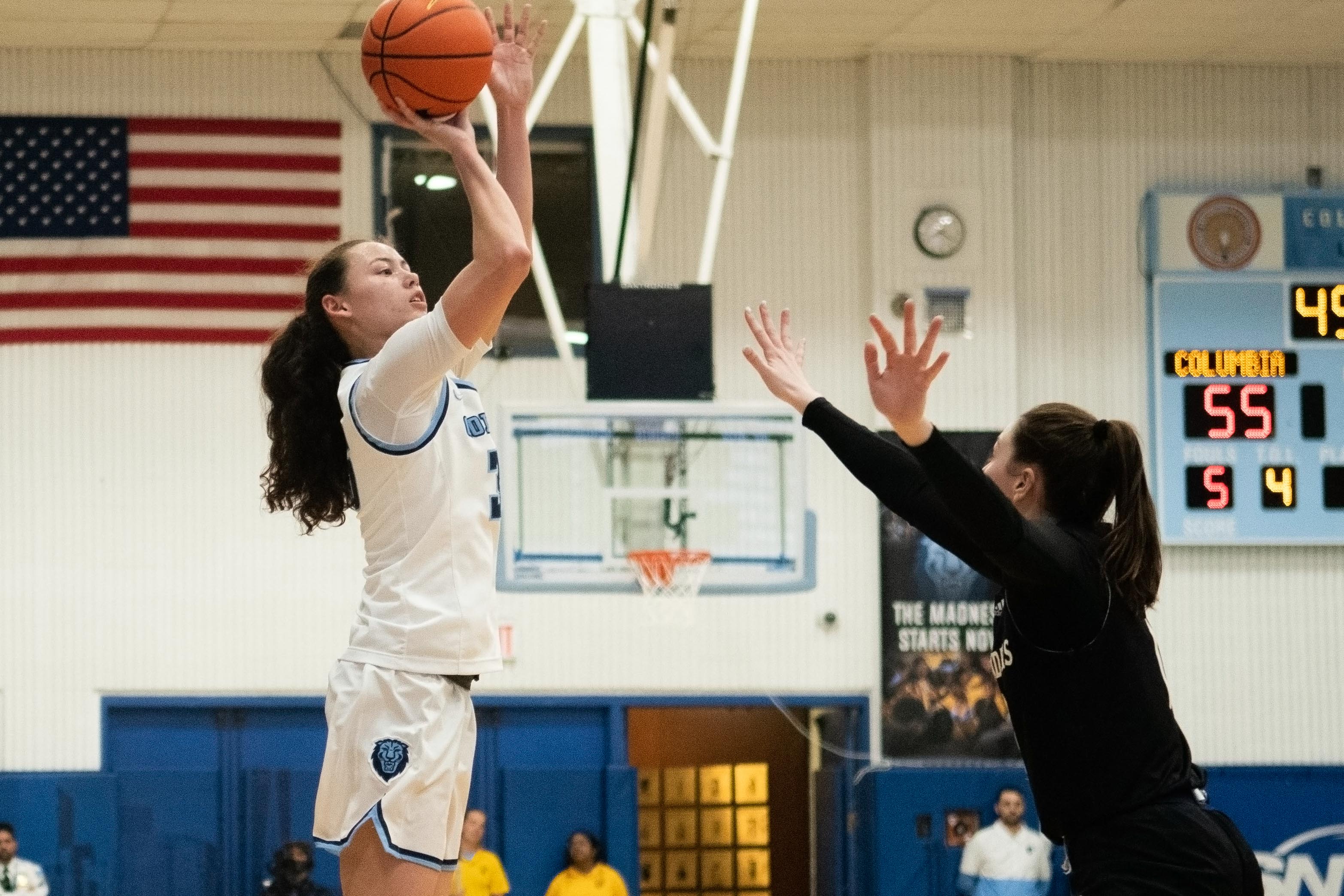 As women’s basketball wins WNIT opening round, Abbey Hsu breaks record ...