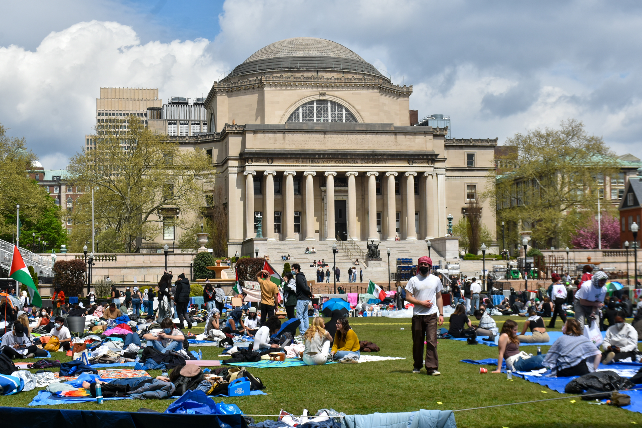 ‘Gaza Solidarity Encampment’ enters day four as Columbia kicks off admitted students weekend