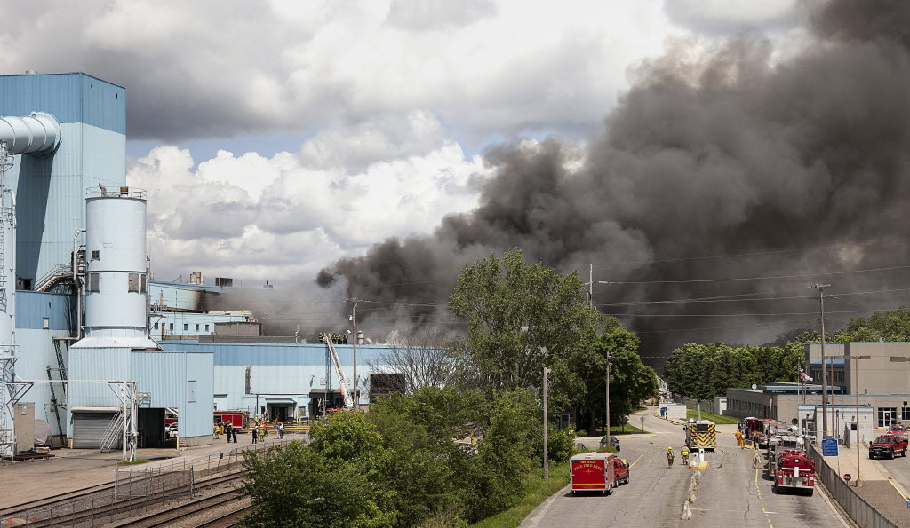 1 dead, 5 injured after explosion, fire at Sartell paper mill