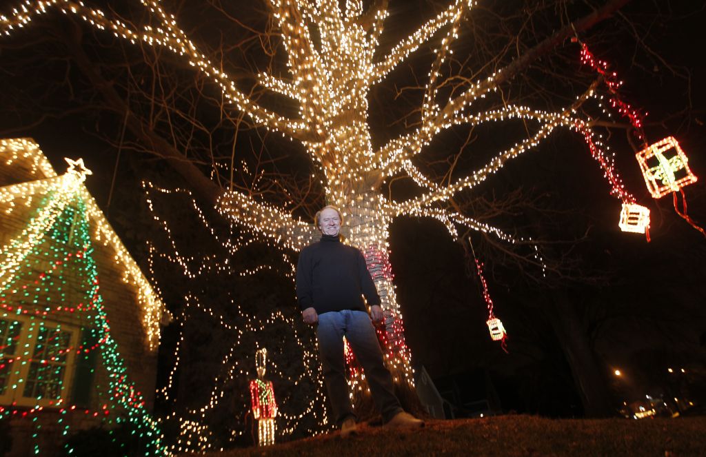 In Edina, 30 years of cheer